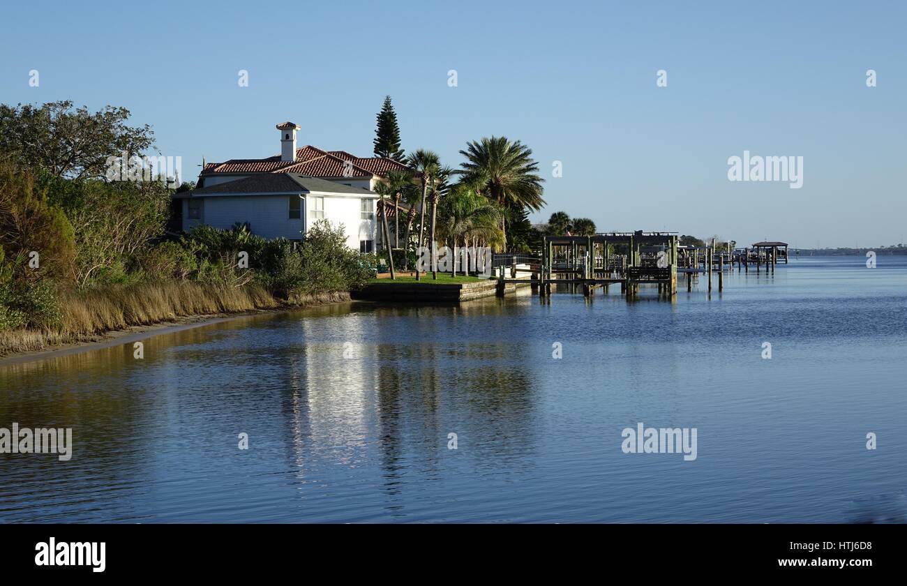 Houses and boat docks along the Halifax River, Ormond Beach, Florida ...