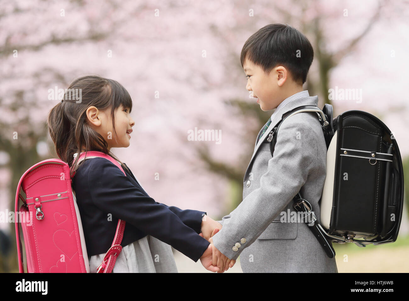 Japanese kids cherry blossoms in hi-res stock photography and images ...