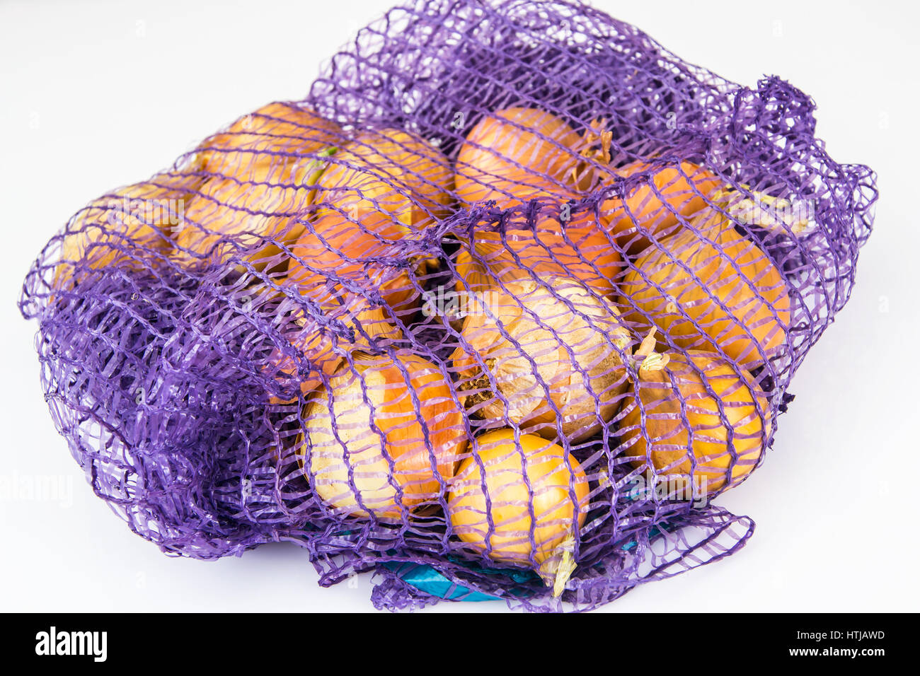 Onion in a grid. Studio Photo Stock Photo - Alamy