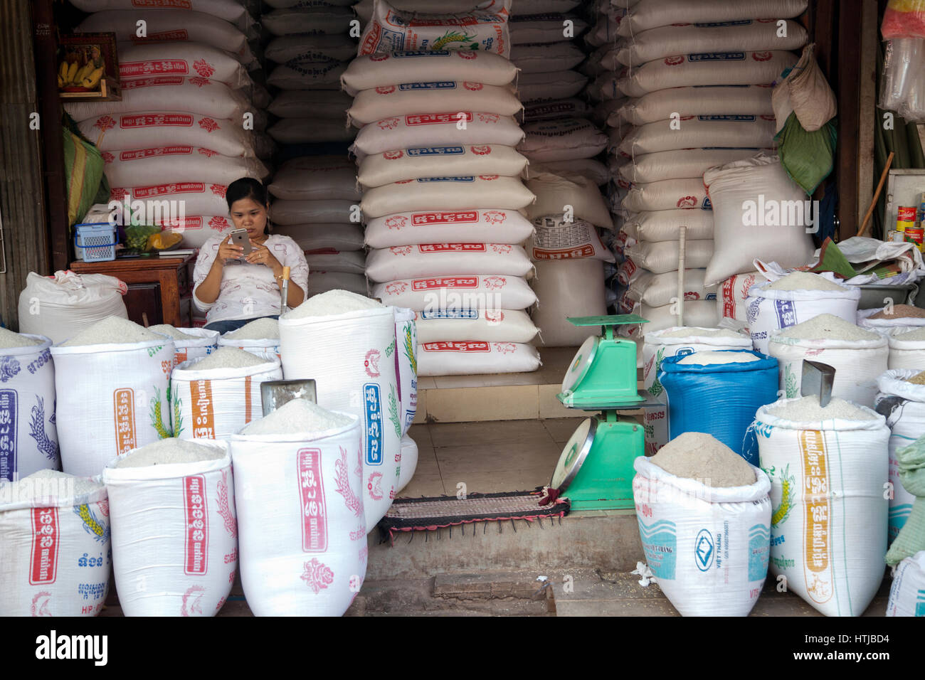 Woman Selling Rice at Psa Leu Market in Siem Reap - Cambodia Stock ...