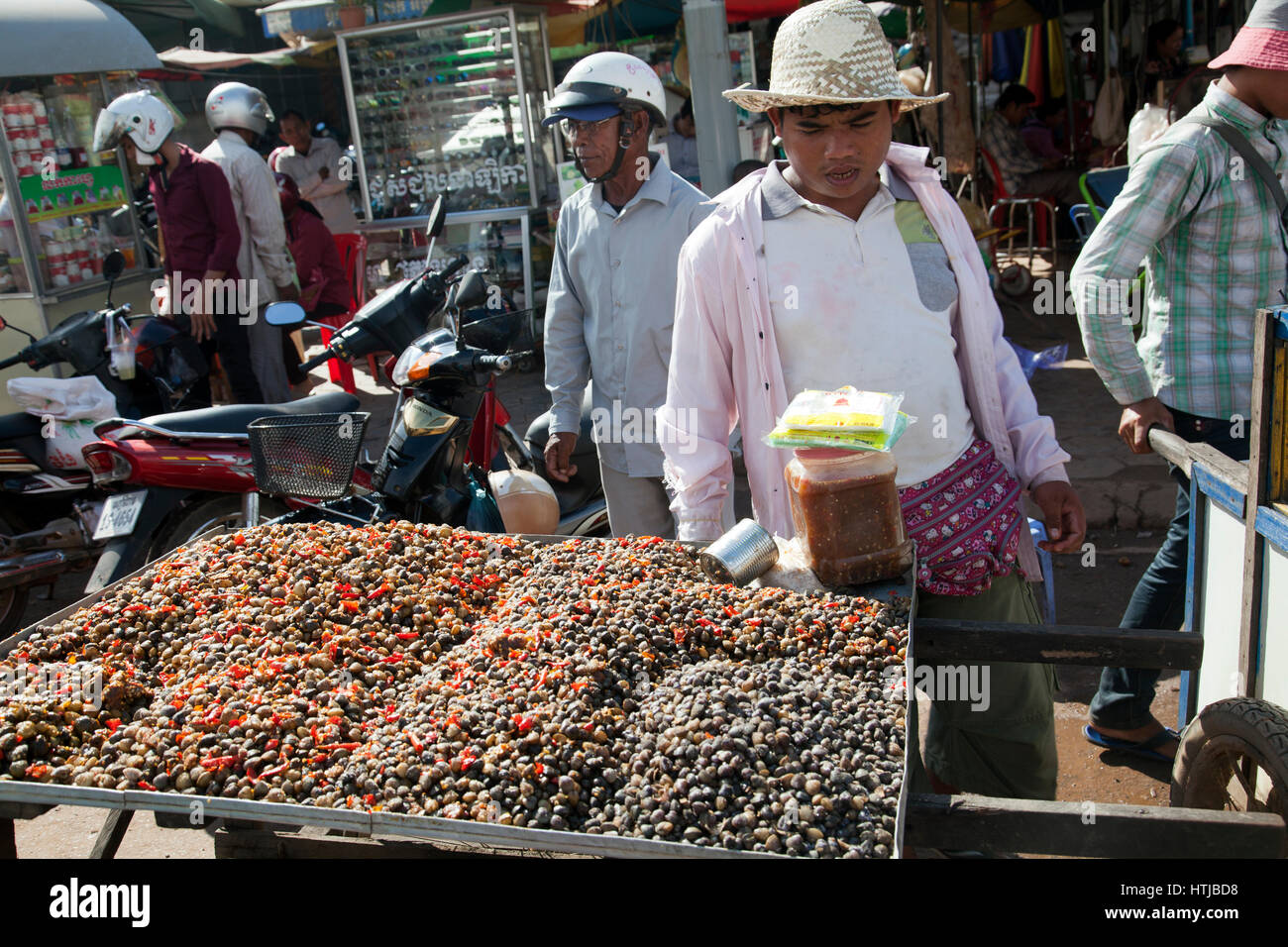 Psa Leu Market Snail Cart in Siem Reap - Cambodia Stock Photo - Alamy