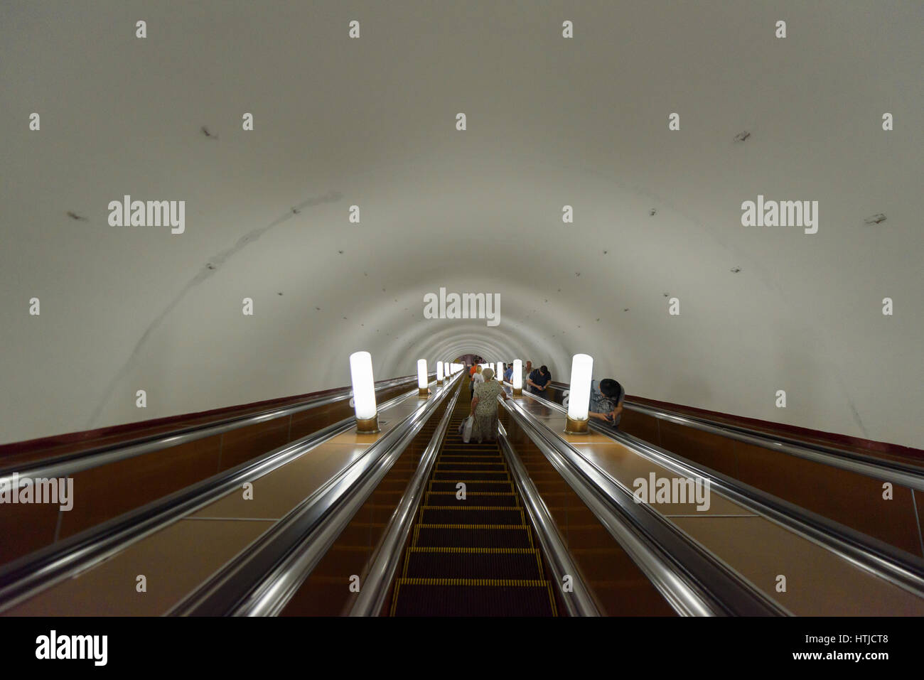 Escalator in moscow metro hi-res stock photography and images - Alamy
