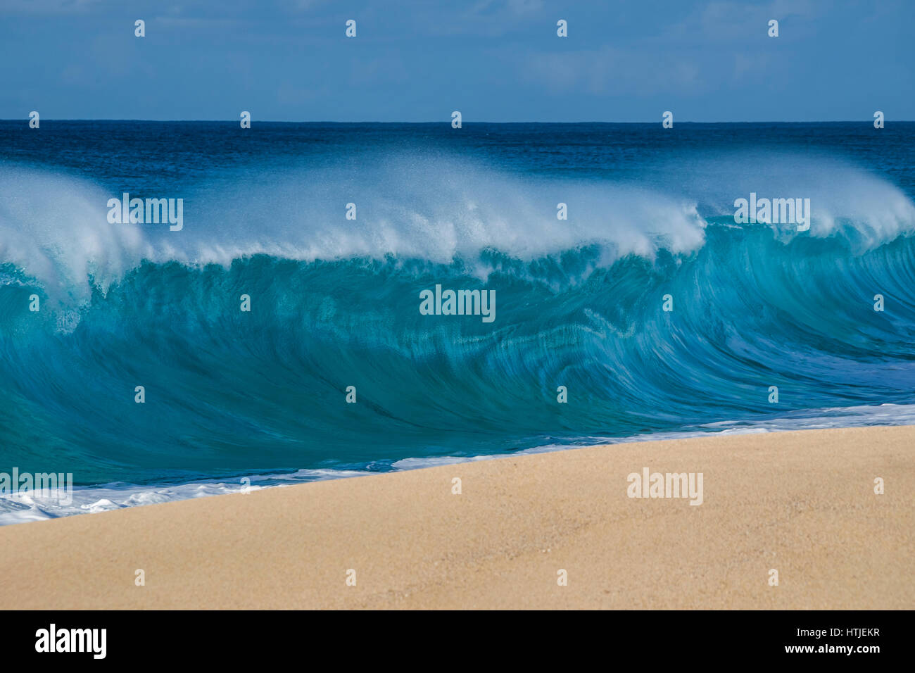 Pounding wave hi-res stock photography and images - Alamy