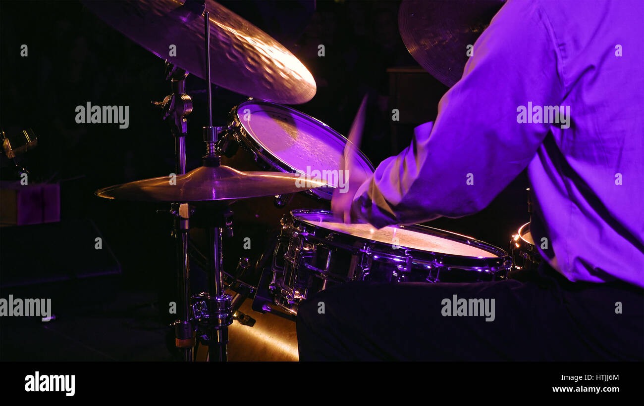 Drummer on stage concert hi-res stock photography and images - Alamy