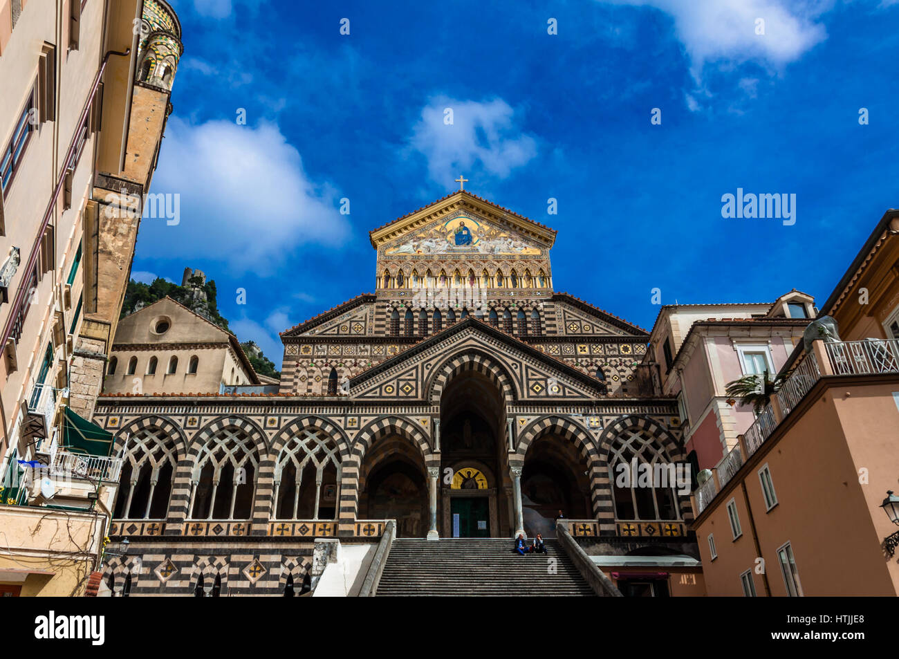 Church saint andrew duomo hi-res stock photography and images - Alamy