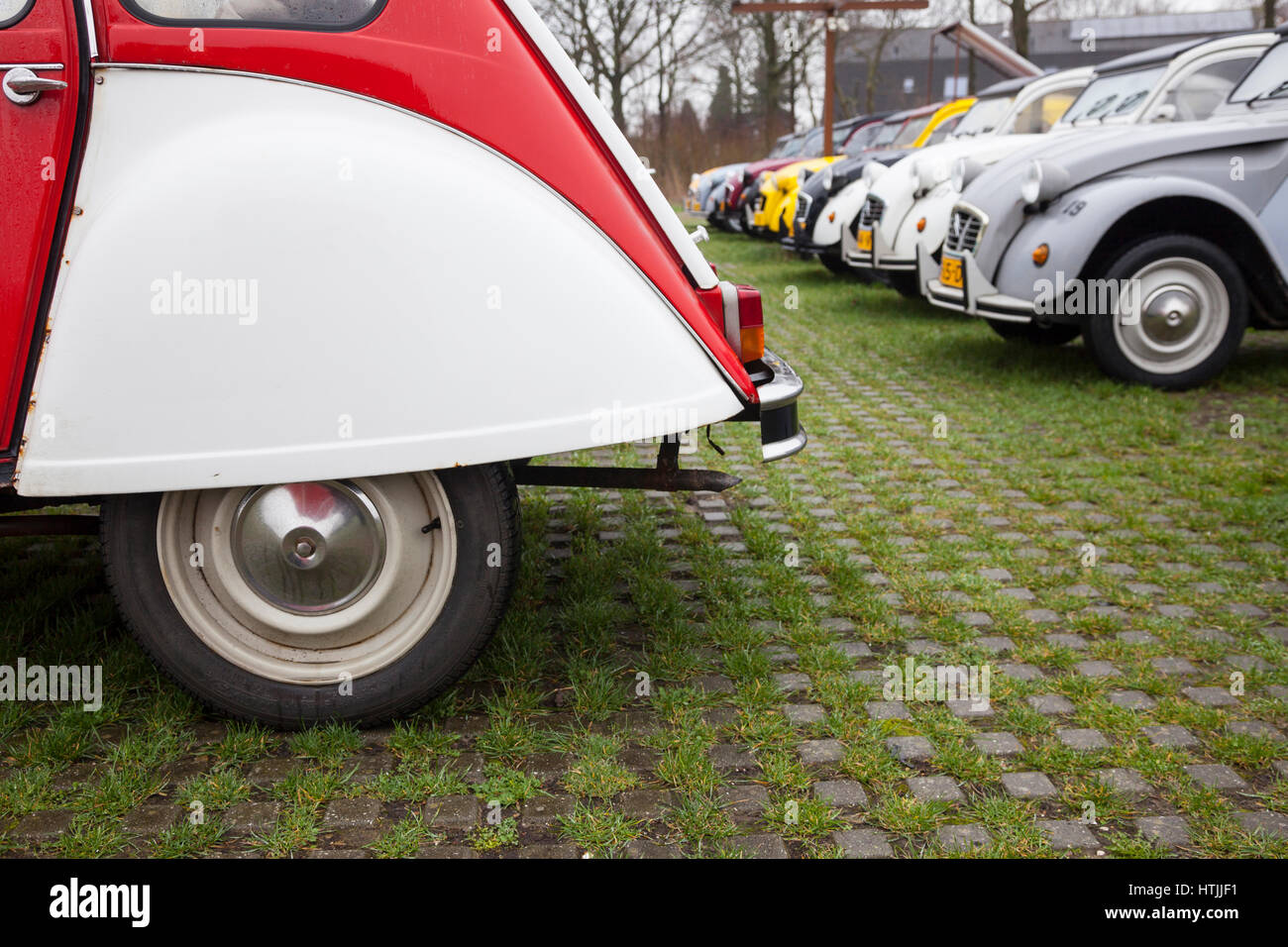 Car citroen 2cv cv duck hi-res stock photography and images - Alamy