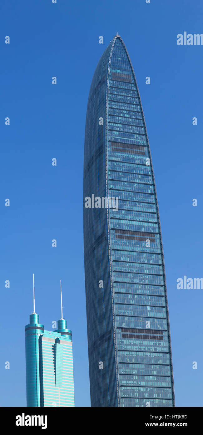 Shun hing square tower hi-res stock photography and images - Alamy