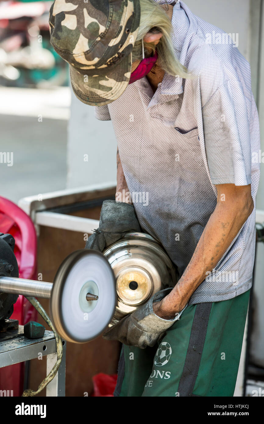 Metal polishing machine hi-res stock photography and images - Alamy