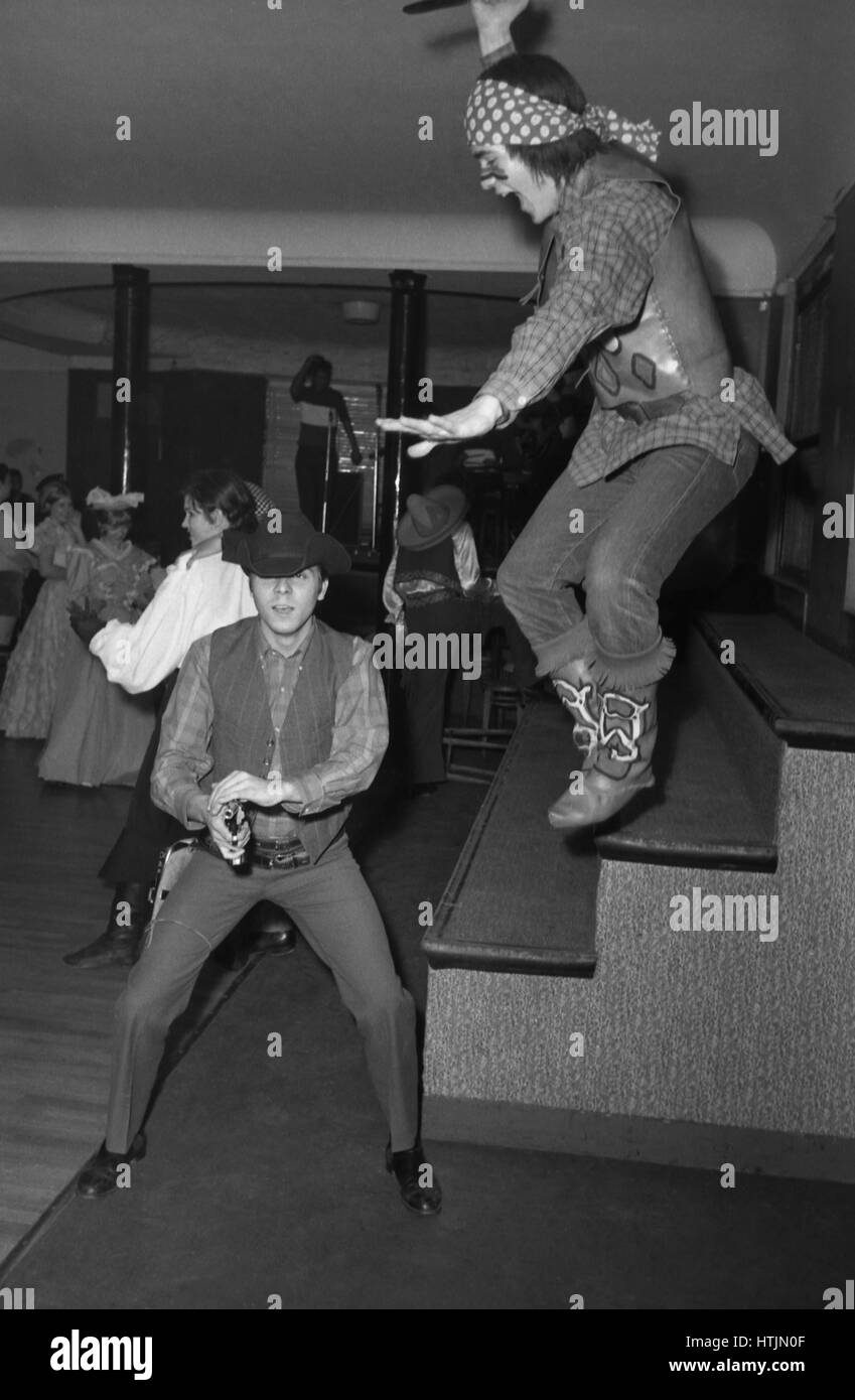 1960's party dress hi-res stock photography and images - Alamy