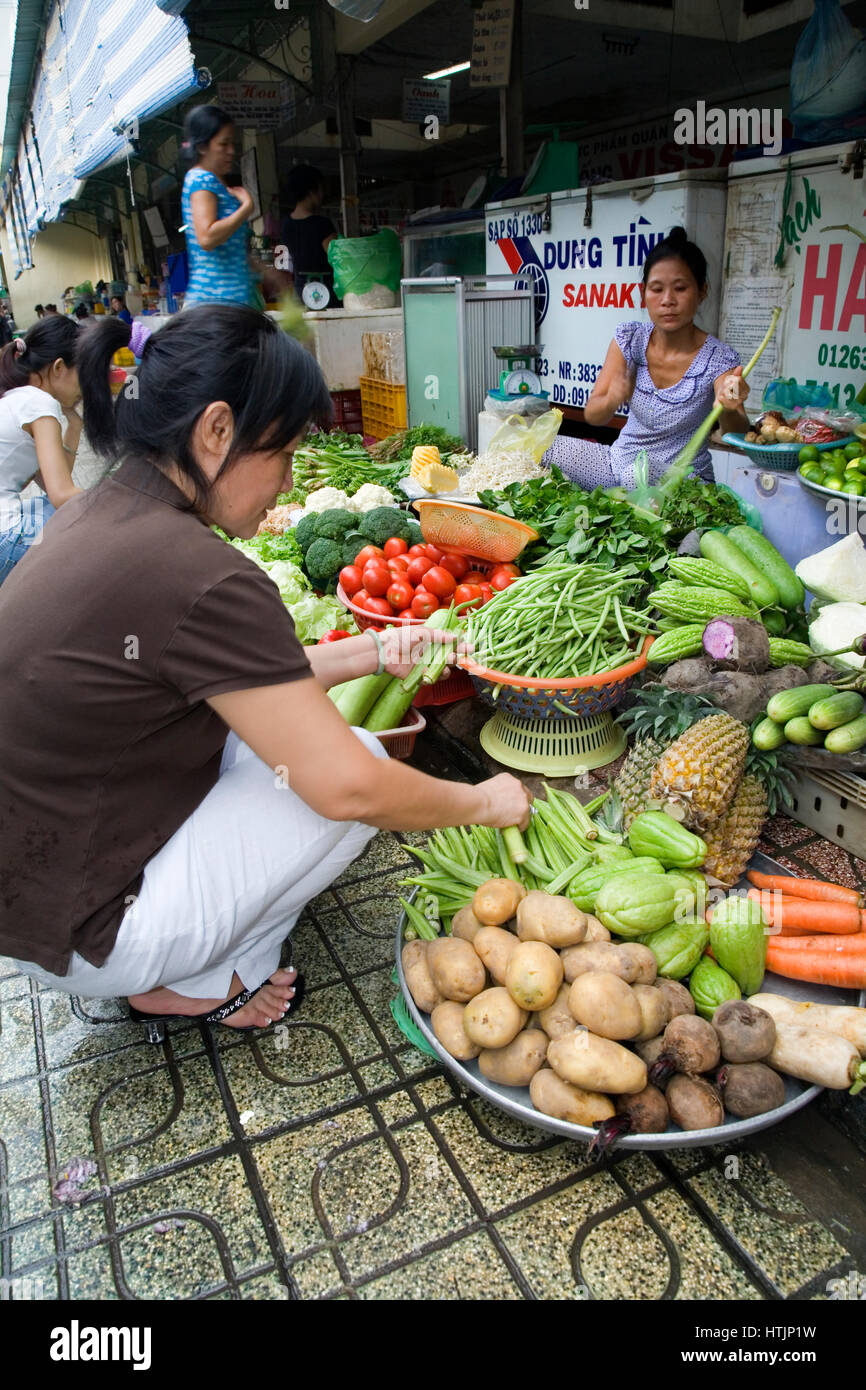 food market stall Stock Photo - Alamy