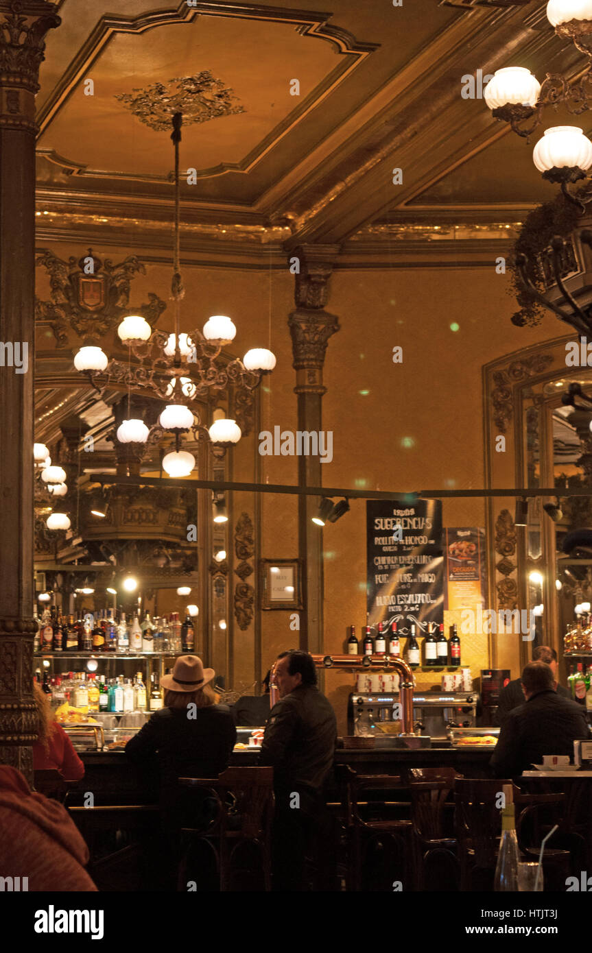 Café iruña, plaza del castillo hi-res stock photography and images - Alamy