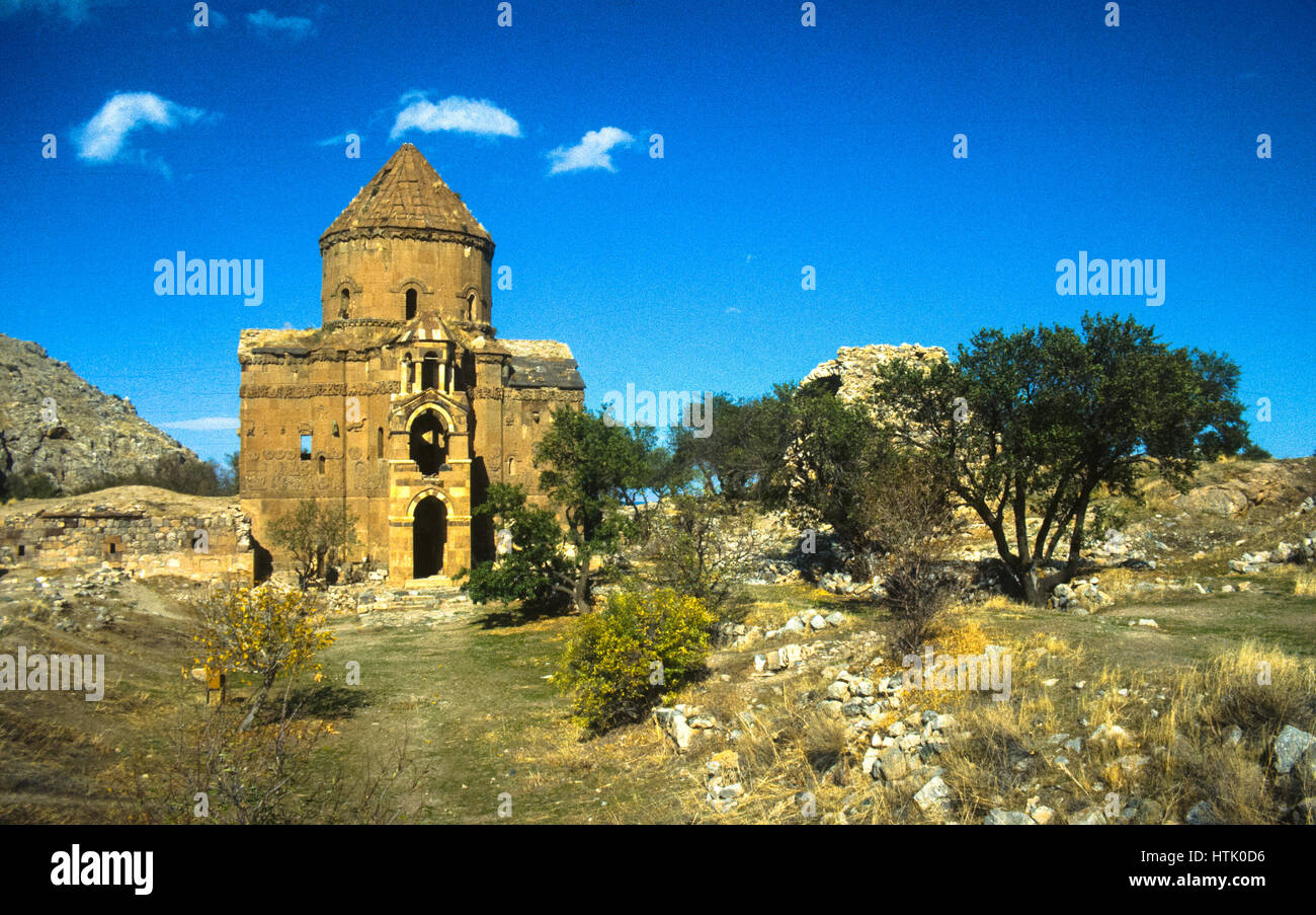 old church at akdamar island in lake van, turkey Stock Photo - Alamy