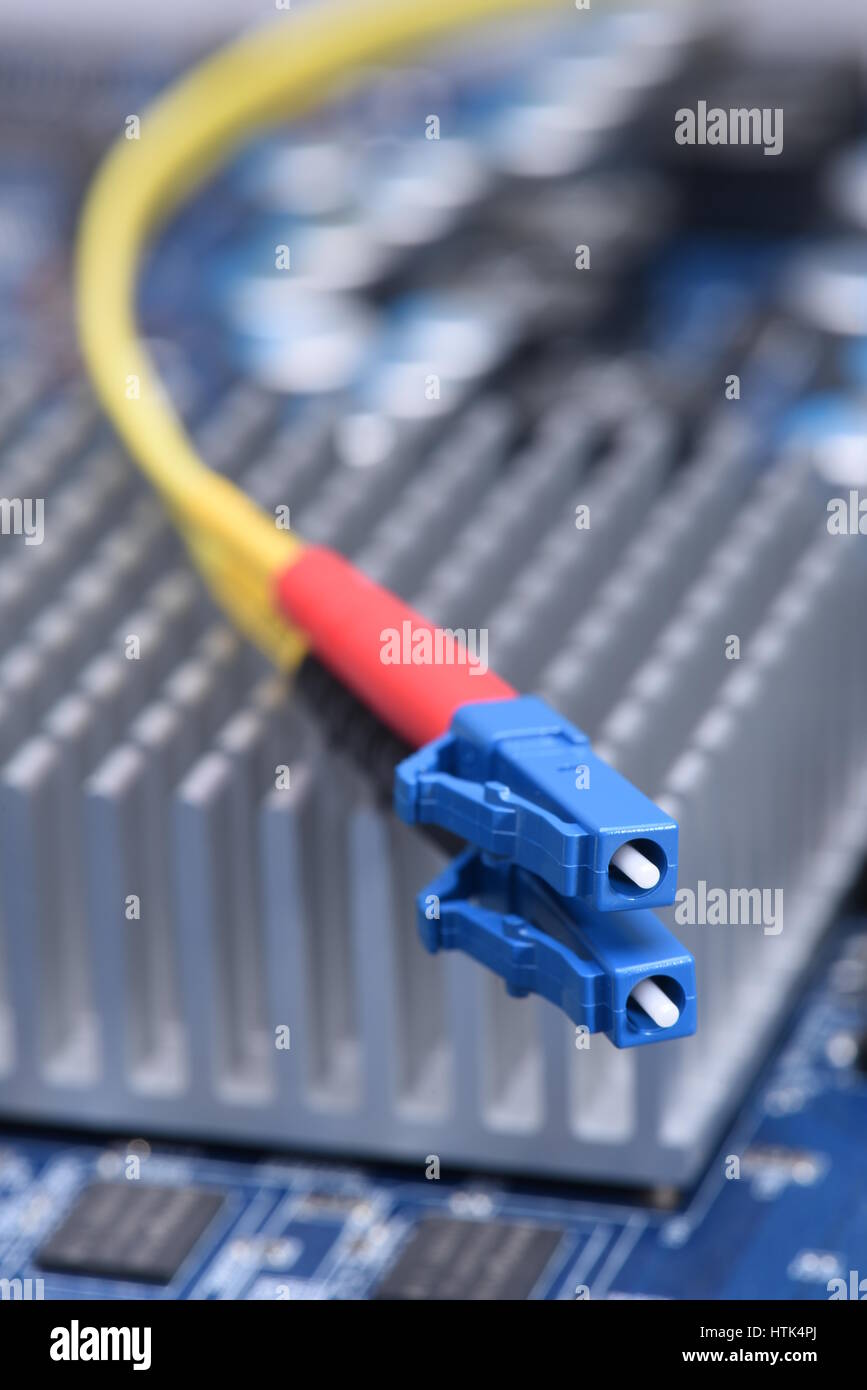 Computer network hi-res stock photography and images - Alamy