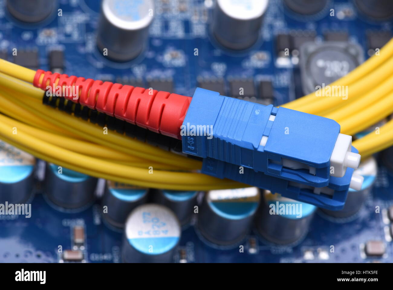 Fiber optical network cables hi-res stock photography and images - Alamy