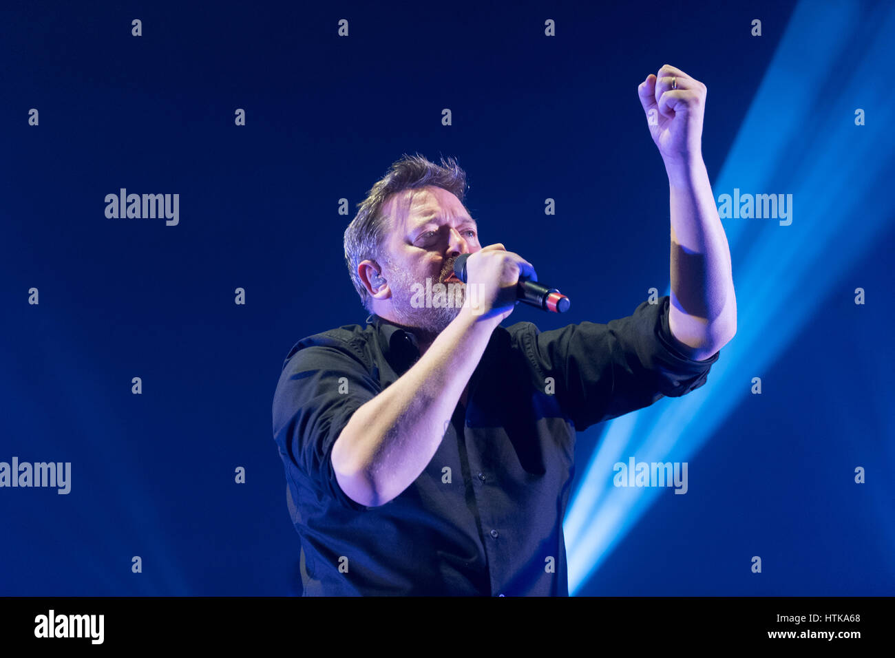 Guy garvey hi-res stock photography and images - Alamy