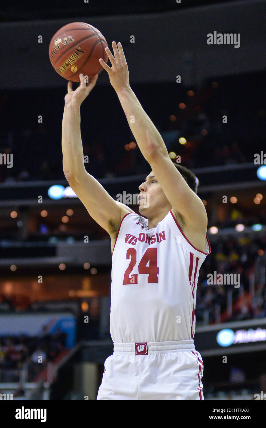 Washington, DC, USA. 12th Mar, 2017. Wisconsin Guard BRONSON KOENIG (24 ...