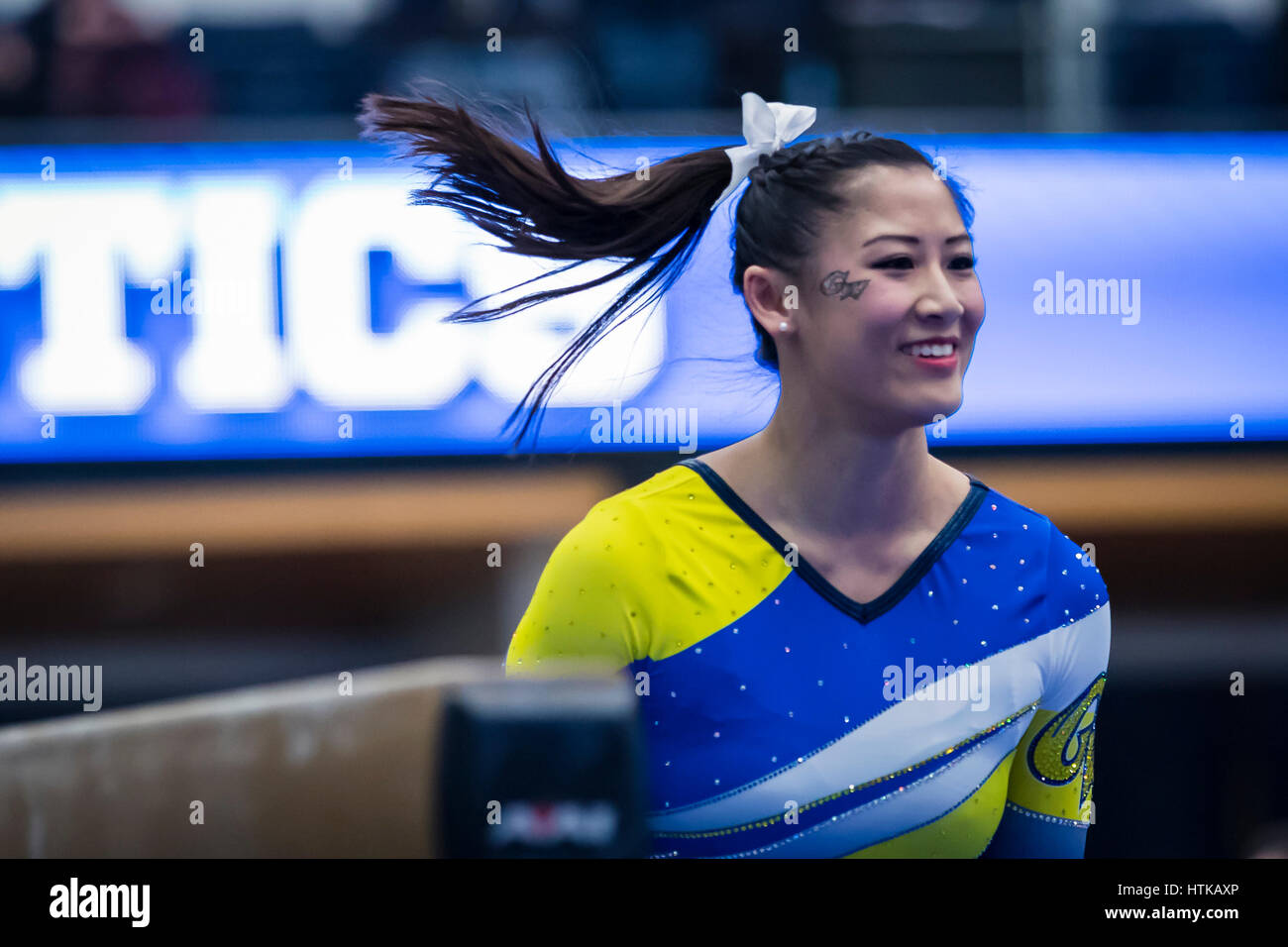 George washington university colonials hi-res stock photography and ...