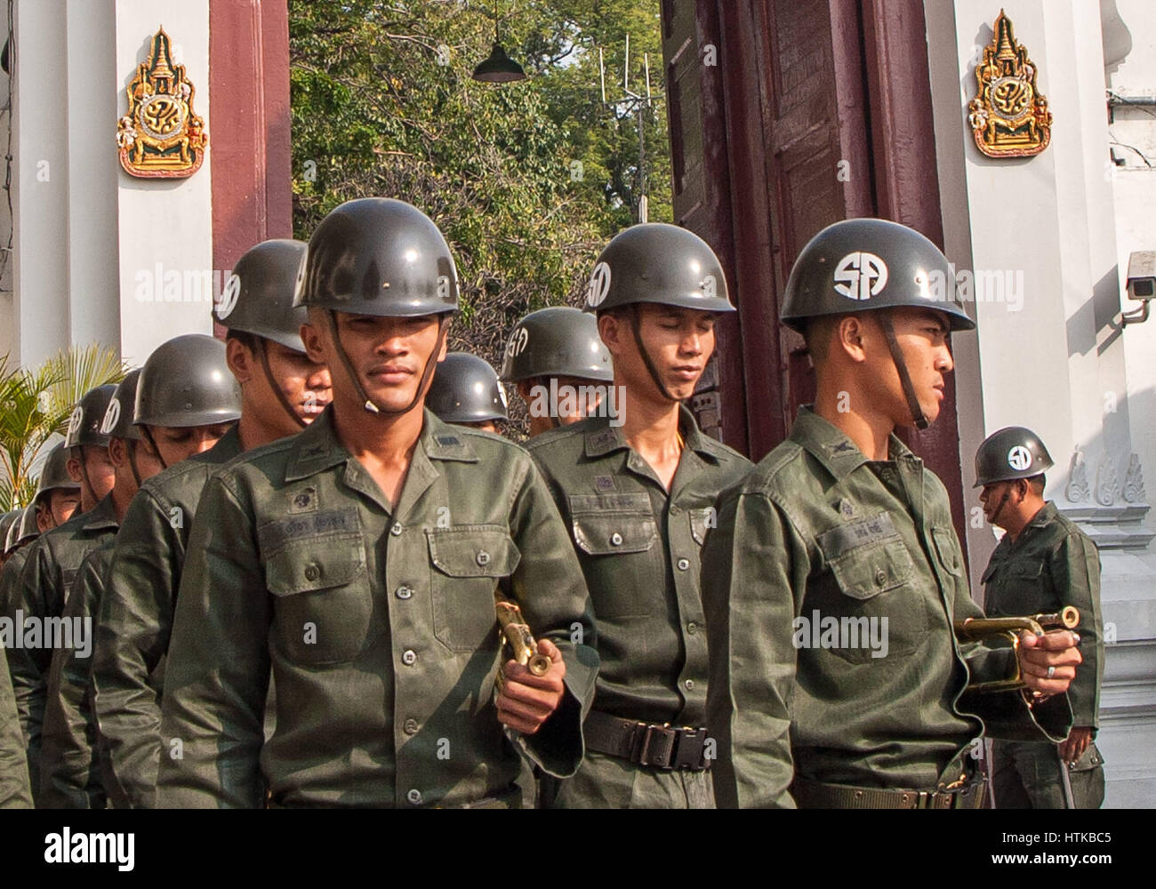 Bangkok, Thailand. 14th Nov, 2006. Royal Thai Army soldiers of The King ...