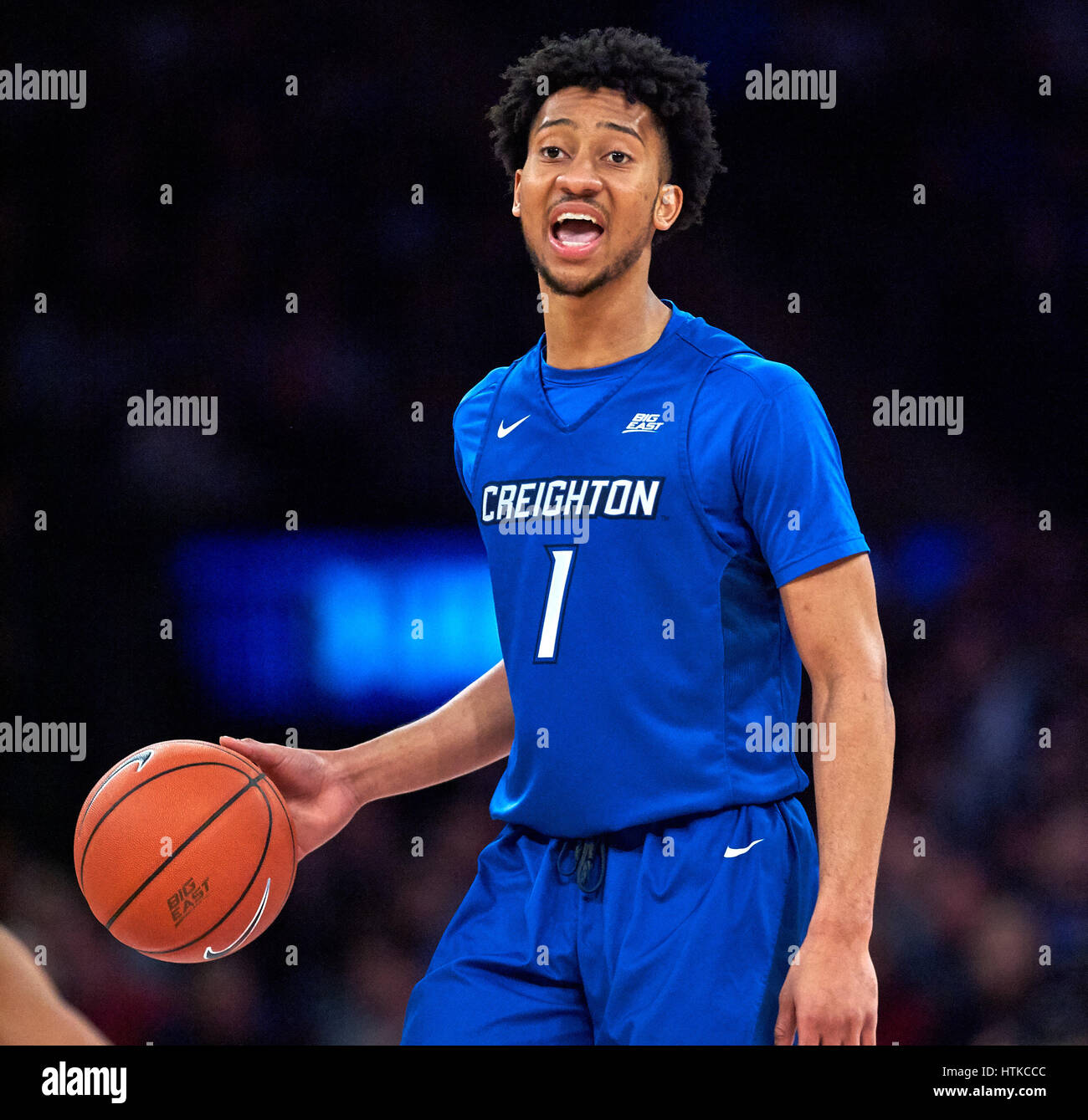 115 second ave hi-res stock photography and images - Alamy