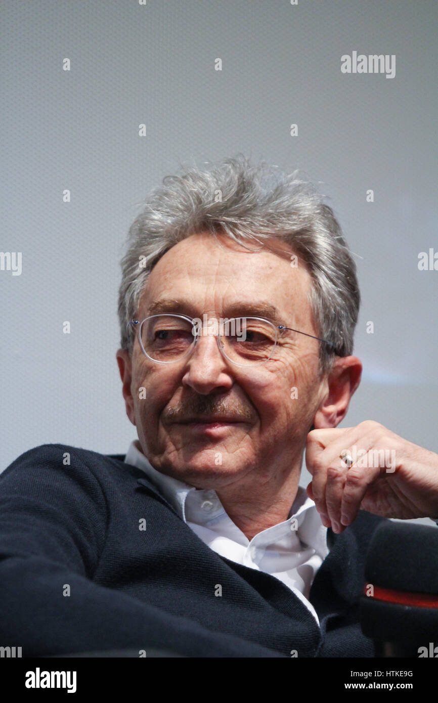 Wedlug wajdy hi-res stock photography and images - Alamy