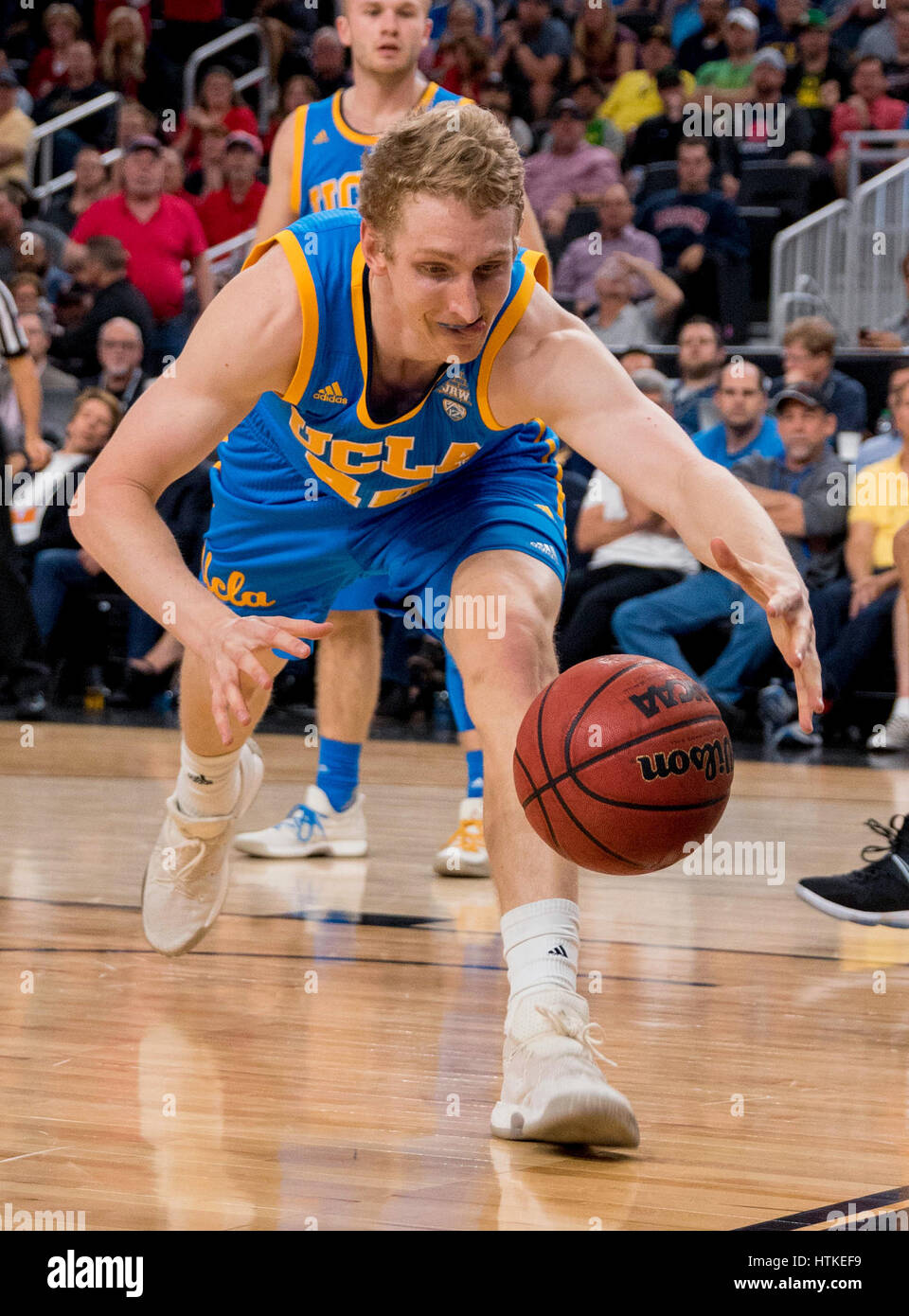 Las Vegas, NV, USA. 10th Mar, 2017. UCLA center (40) Thomas Welsh goes ...