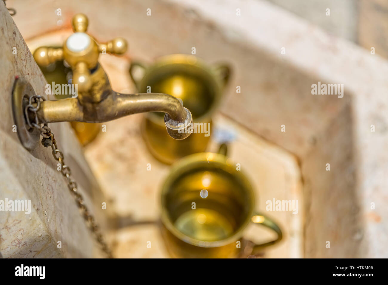 Ritual hand washing jews hi-res stock photography and images - Alamy