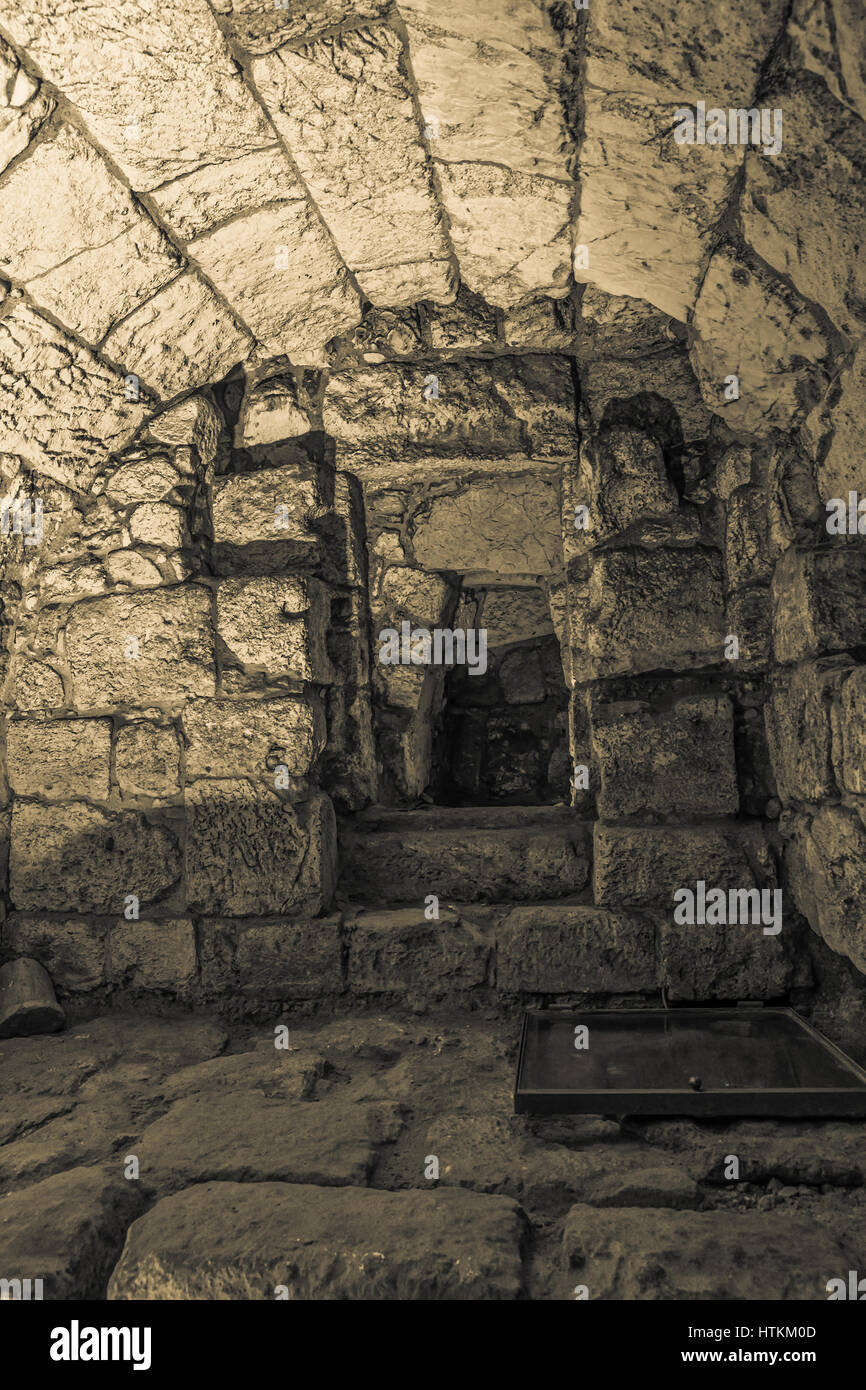Western Wall tunnel secret passage Stock Photo - Alamy
