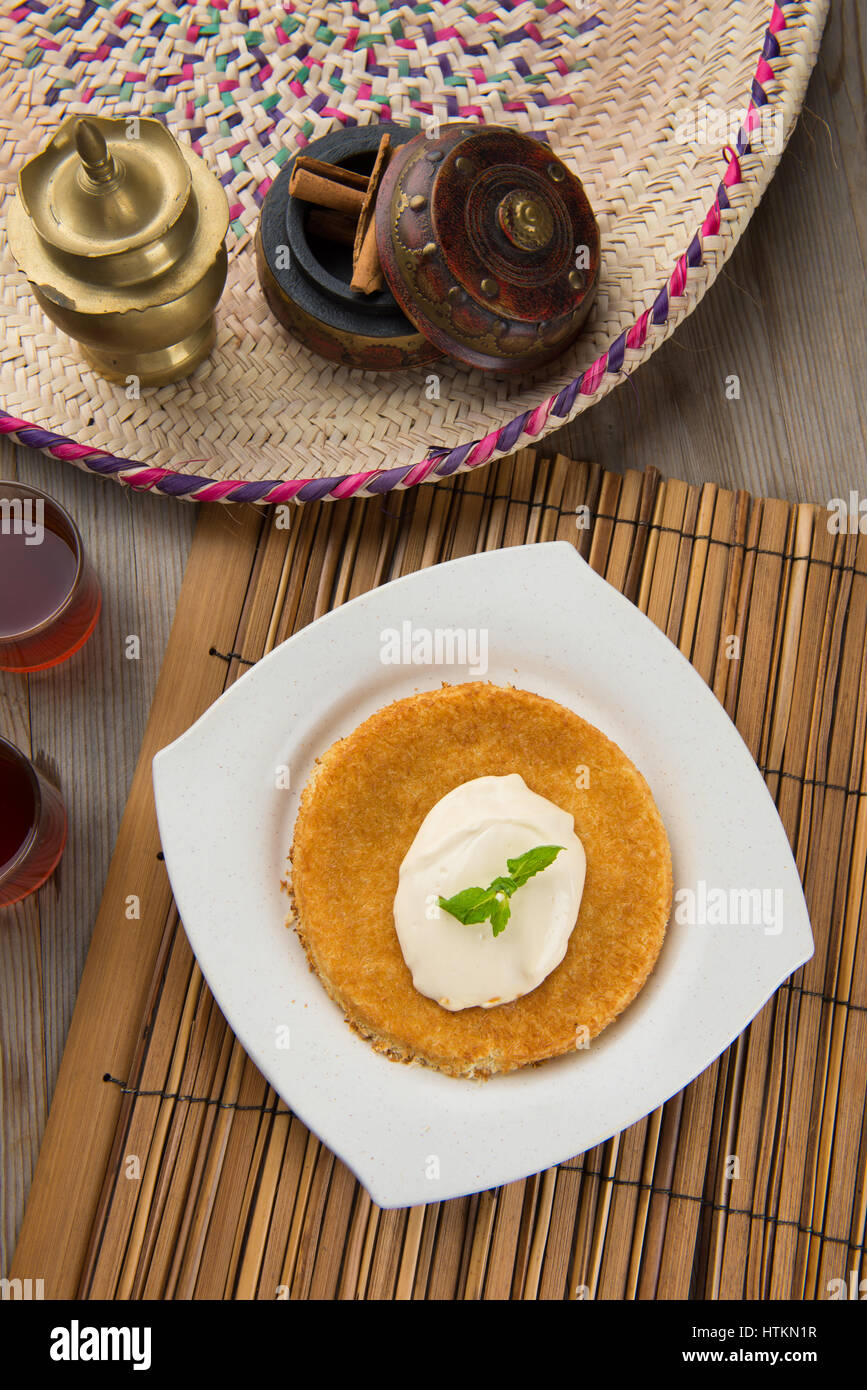 Kunafa background hi-res stock photography and images - Alamy