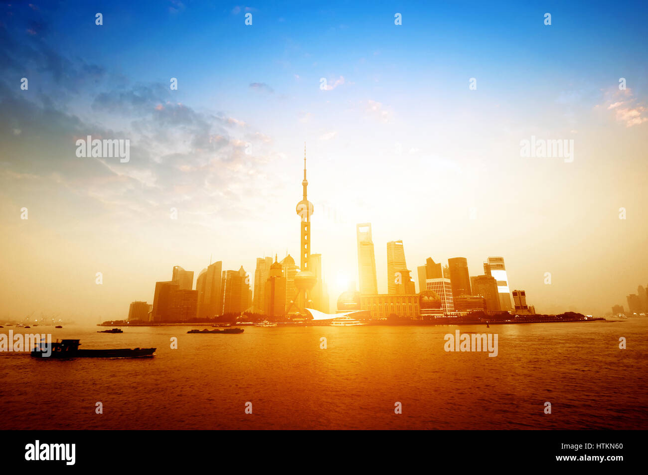 Shanghai city skyline modern hi-res stock photography and images - Alamy