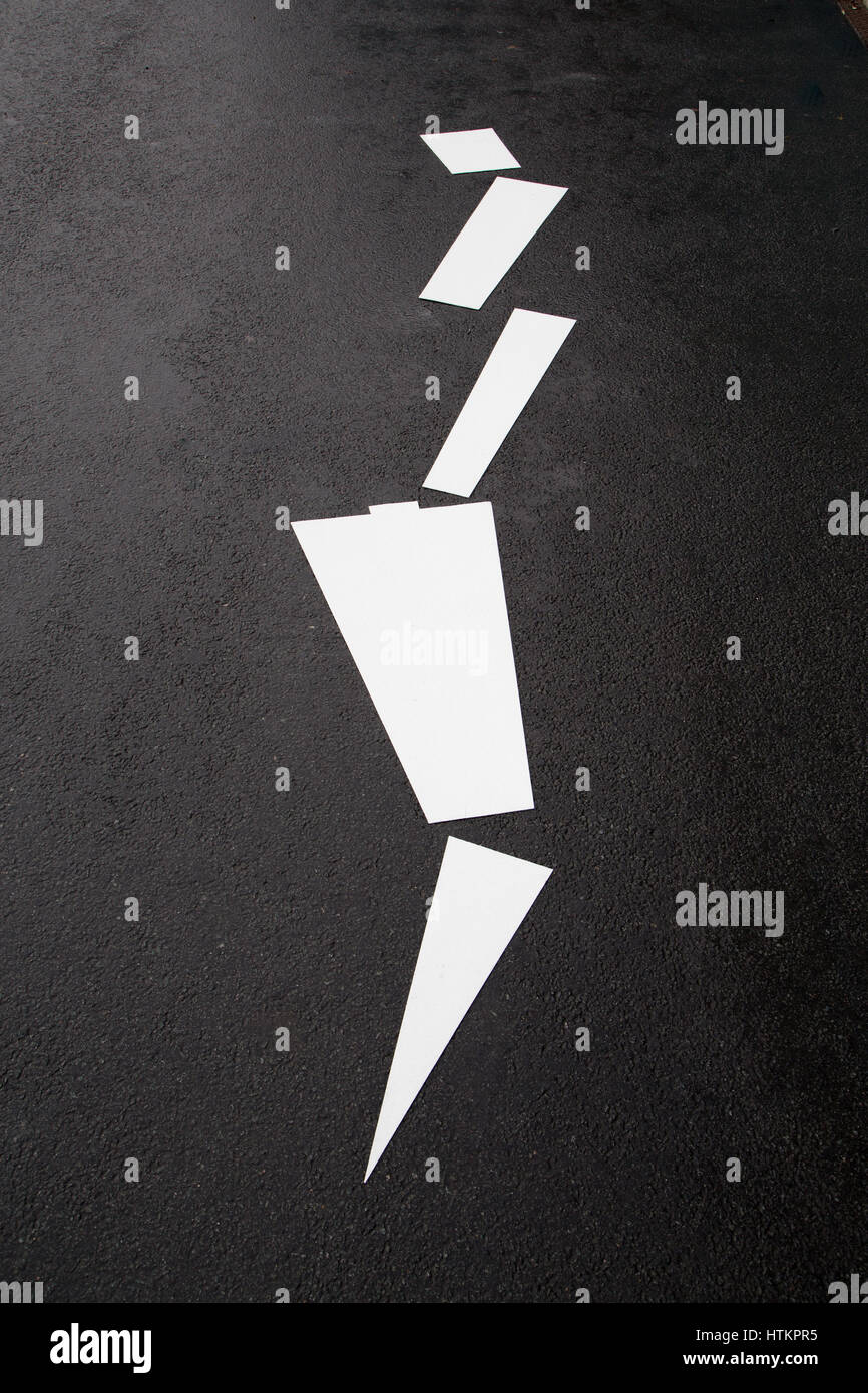 Broken road sign Stock Photo - Alamy