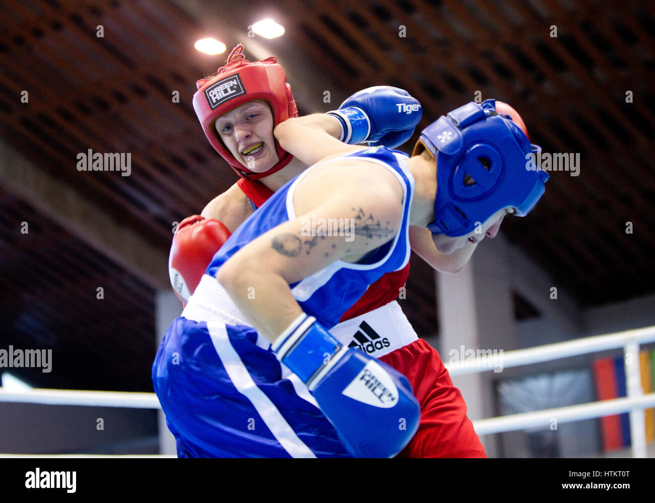 Raven chapman hi-res stock photography and images - Alamy