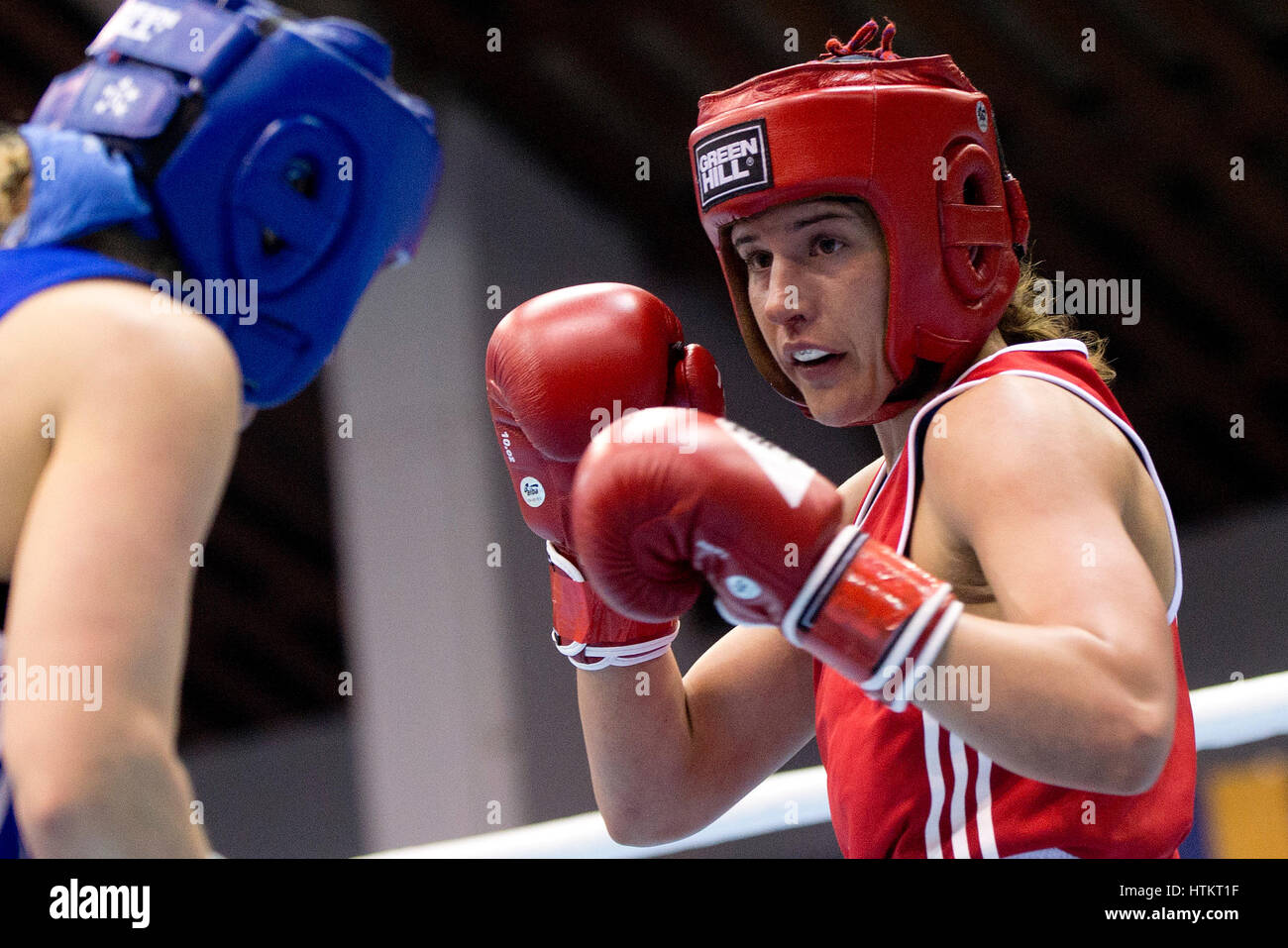 Chantelle cameron chantelle cameron hi-res stock photography and images ...