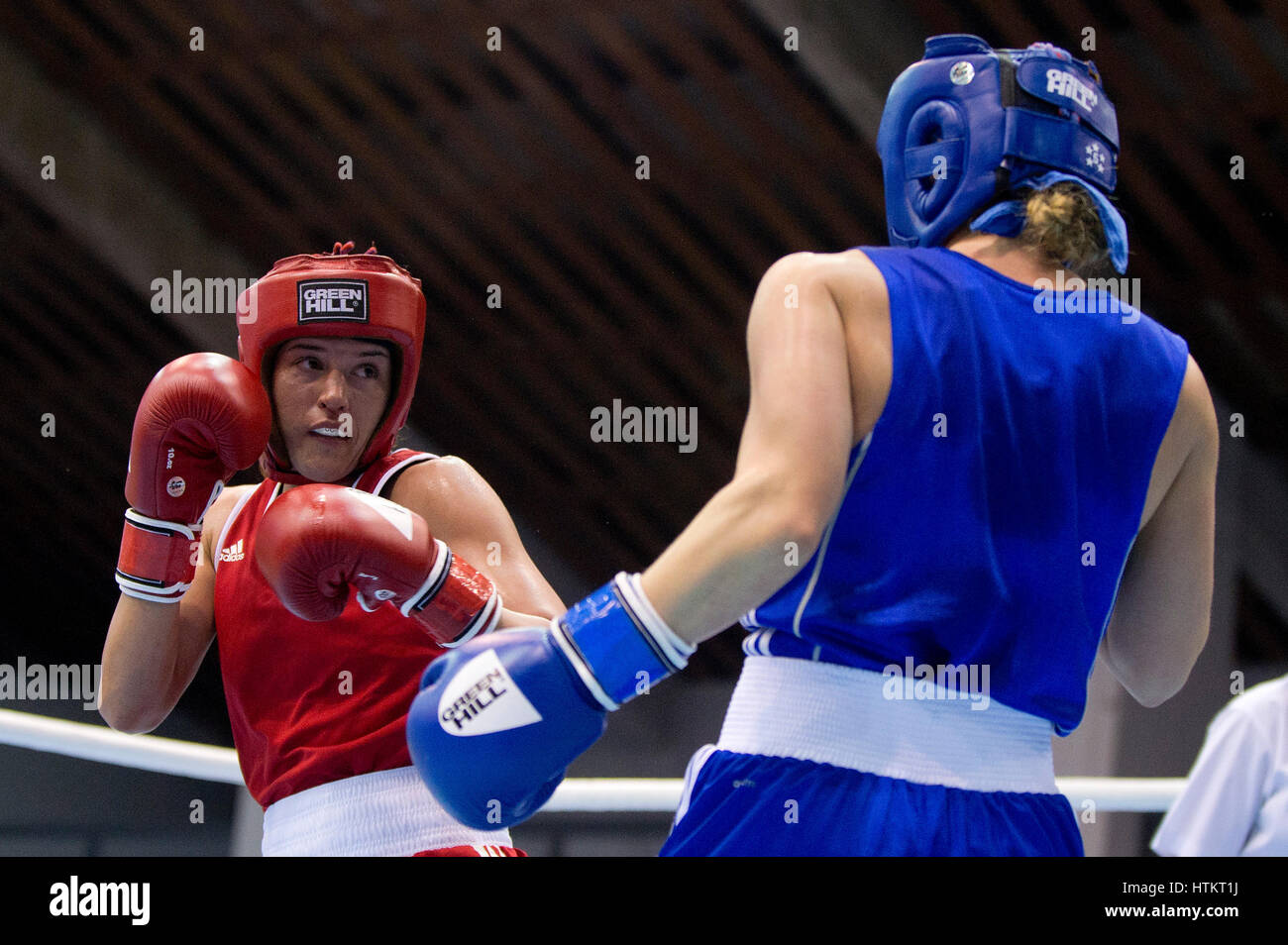 November 18, 2016: England's Chantelle Cameron (RED) during the EUBC ...