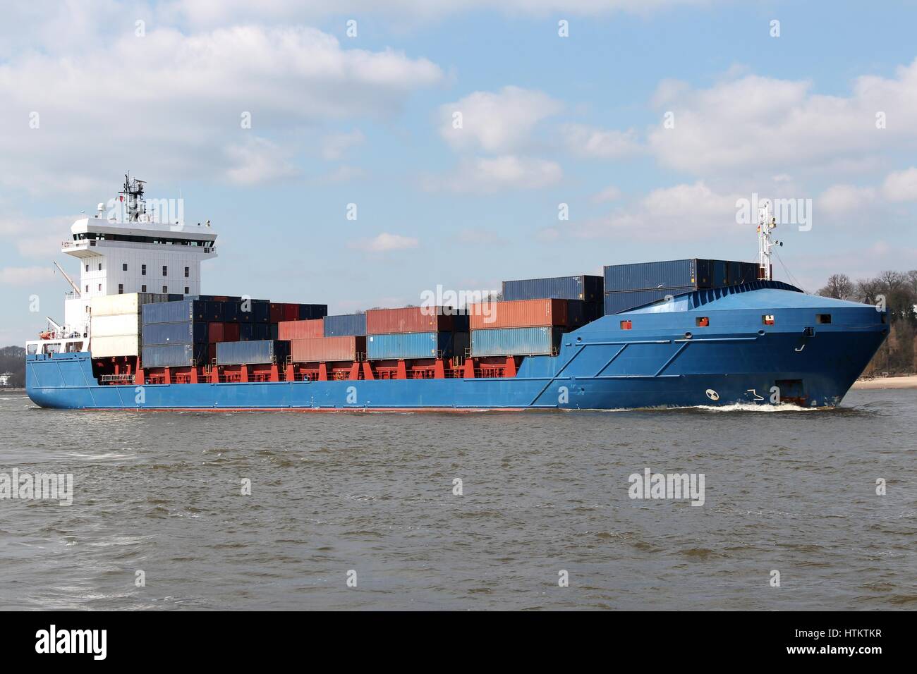 Container ship at river elbe hi-res stock photography and images - Alamy