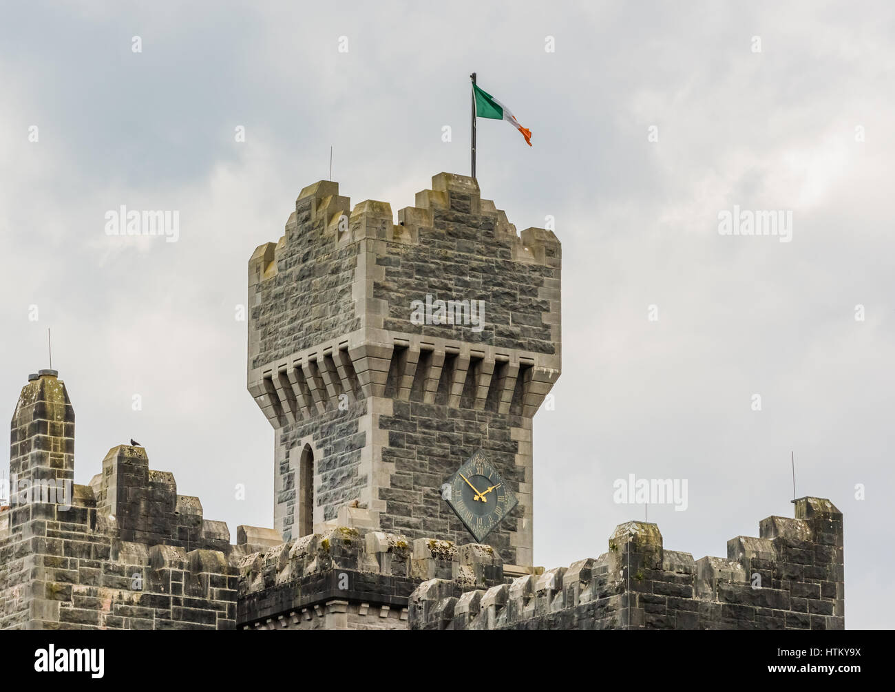 Flag of ire hi-res stock photography and images - Alamy