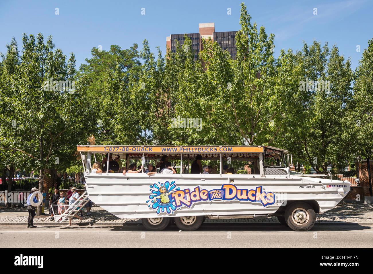 Ride the Ducks, amphibious tour bus, Philadelphia, Pennsylvania, USA ...