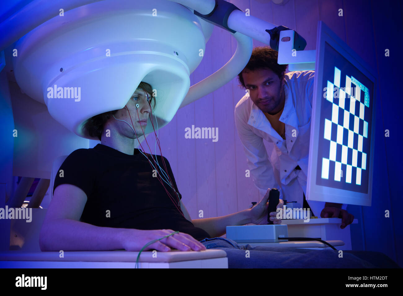 Medical field experiments hi-res stock photography and images - Alamy