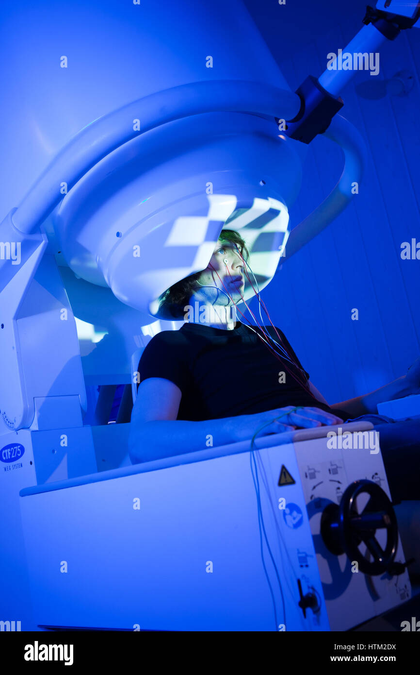 Medical experiments and research at Cardiff University School of ...