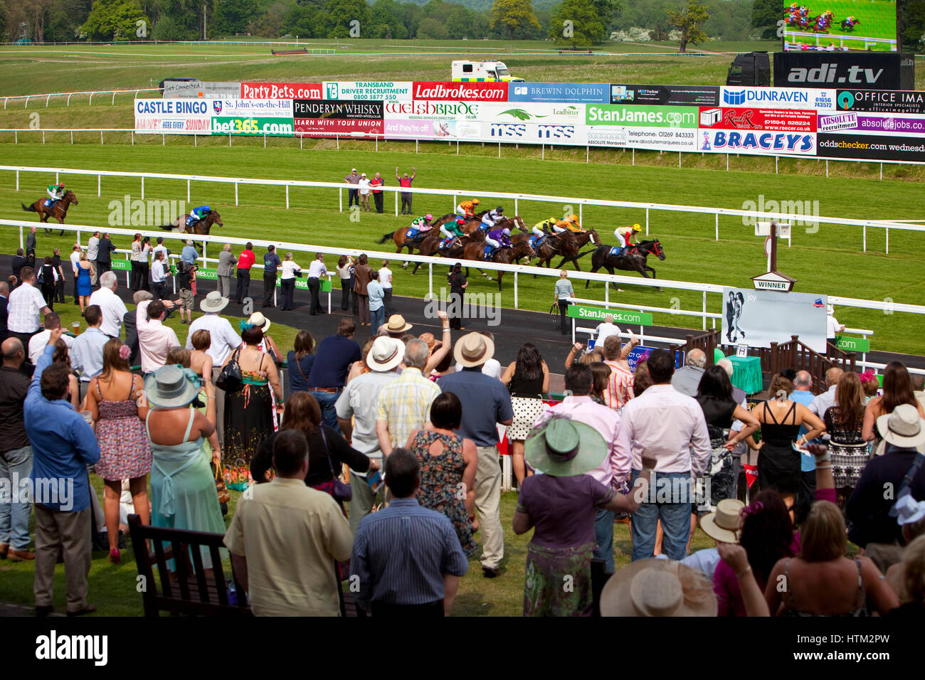 Chepstow racecourse hi-res stock photography and images - Alamy