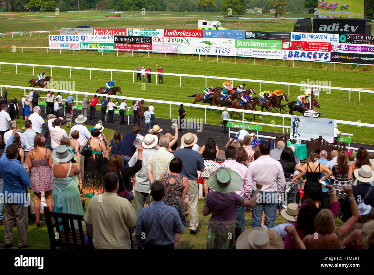 Chepstow racecourse hi-res stock photography and images - Alamy