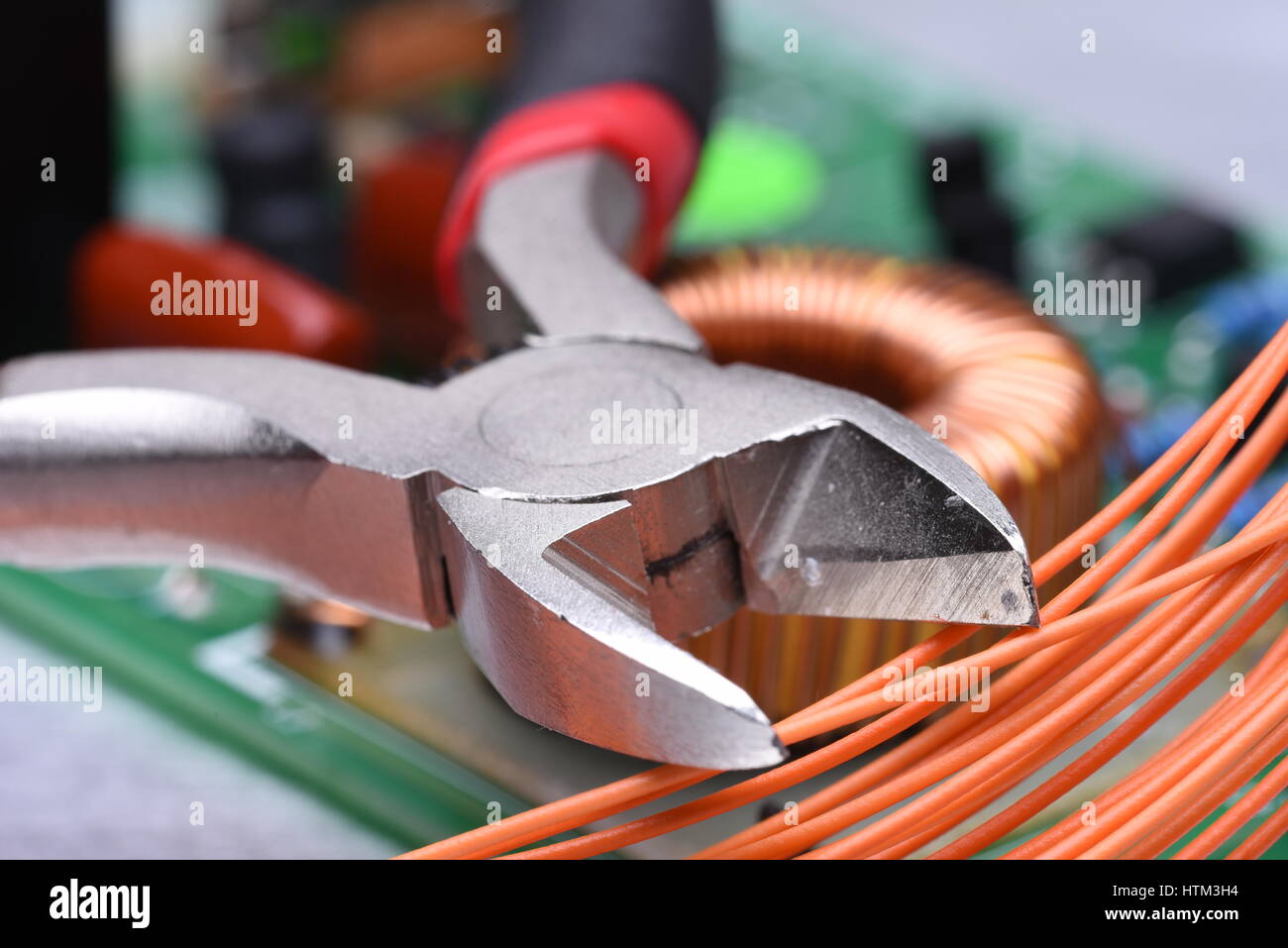Computer wire components hi-res stock photography and images - Alamy