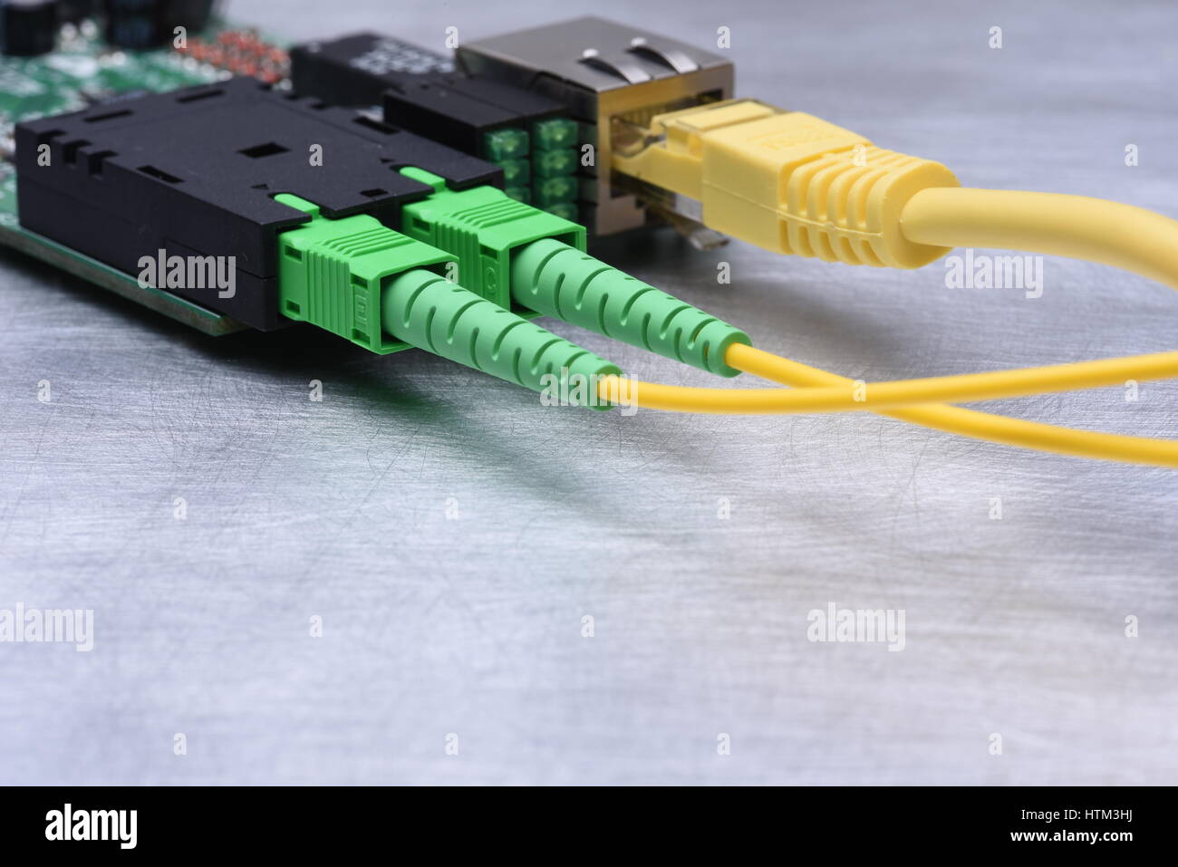 Fiber optic cable plug converter hi-res stock photography and images ...