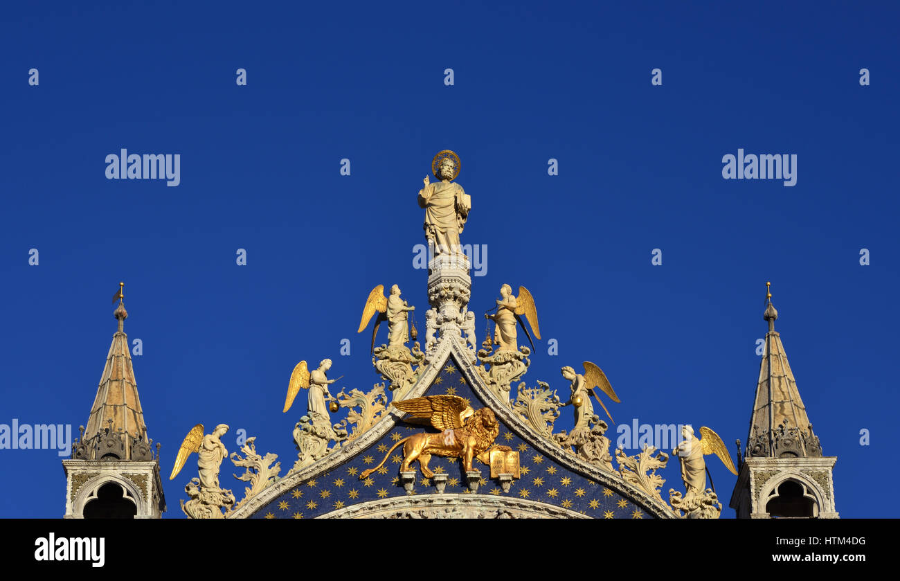 Mark angel lion hi-res stock photography and images - Alamy