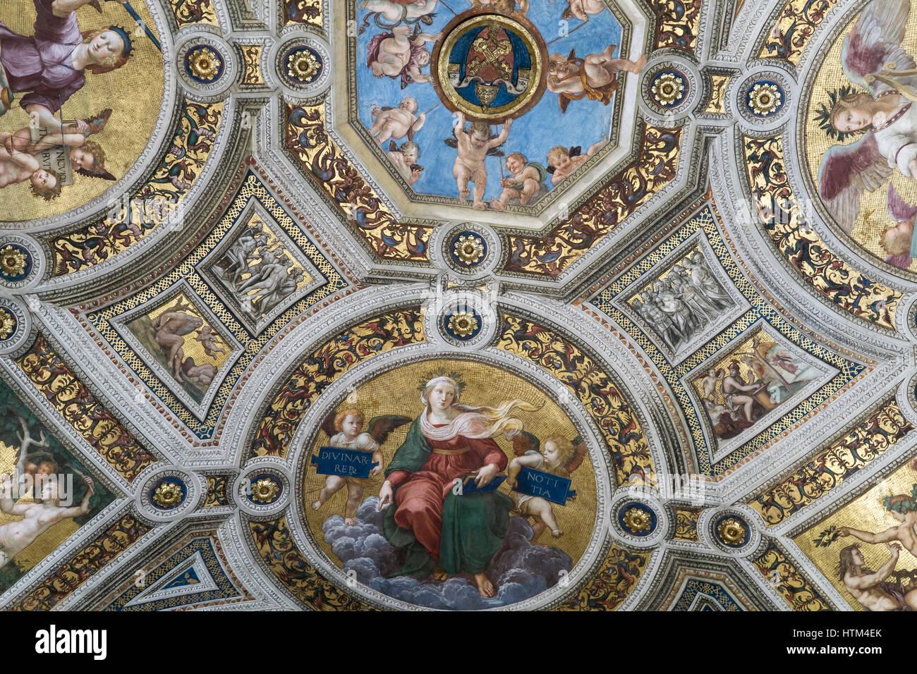 Raphael's Rooms(1508-1524) in The Vatican Museum, Raphael(!483-1520 ...