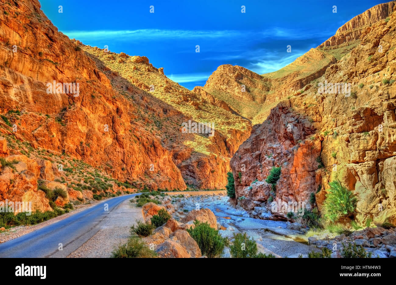 African gorge hi-res stock photography and images - Alamy