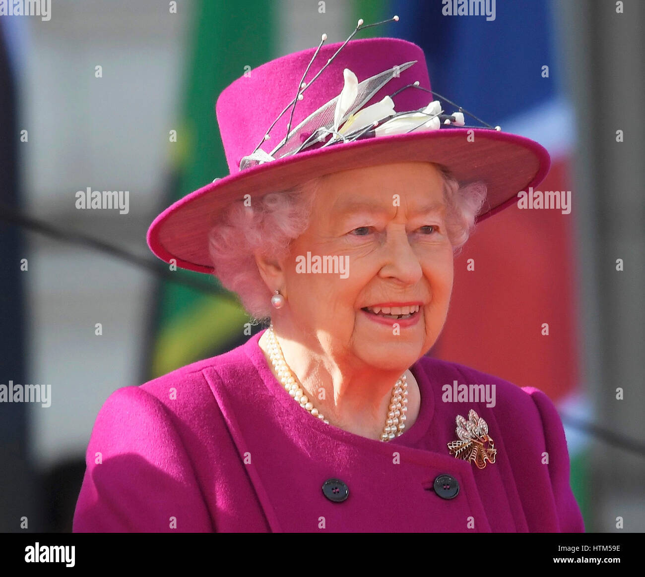 Queen's baton relay hi-res stock photography and images - Alamy