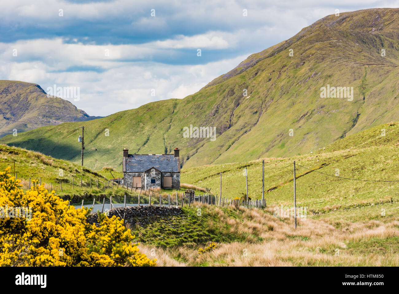 Rural isolation ireland hi-res stock photography and images - Alamy