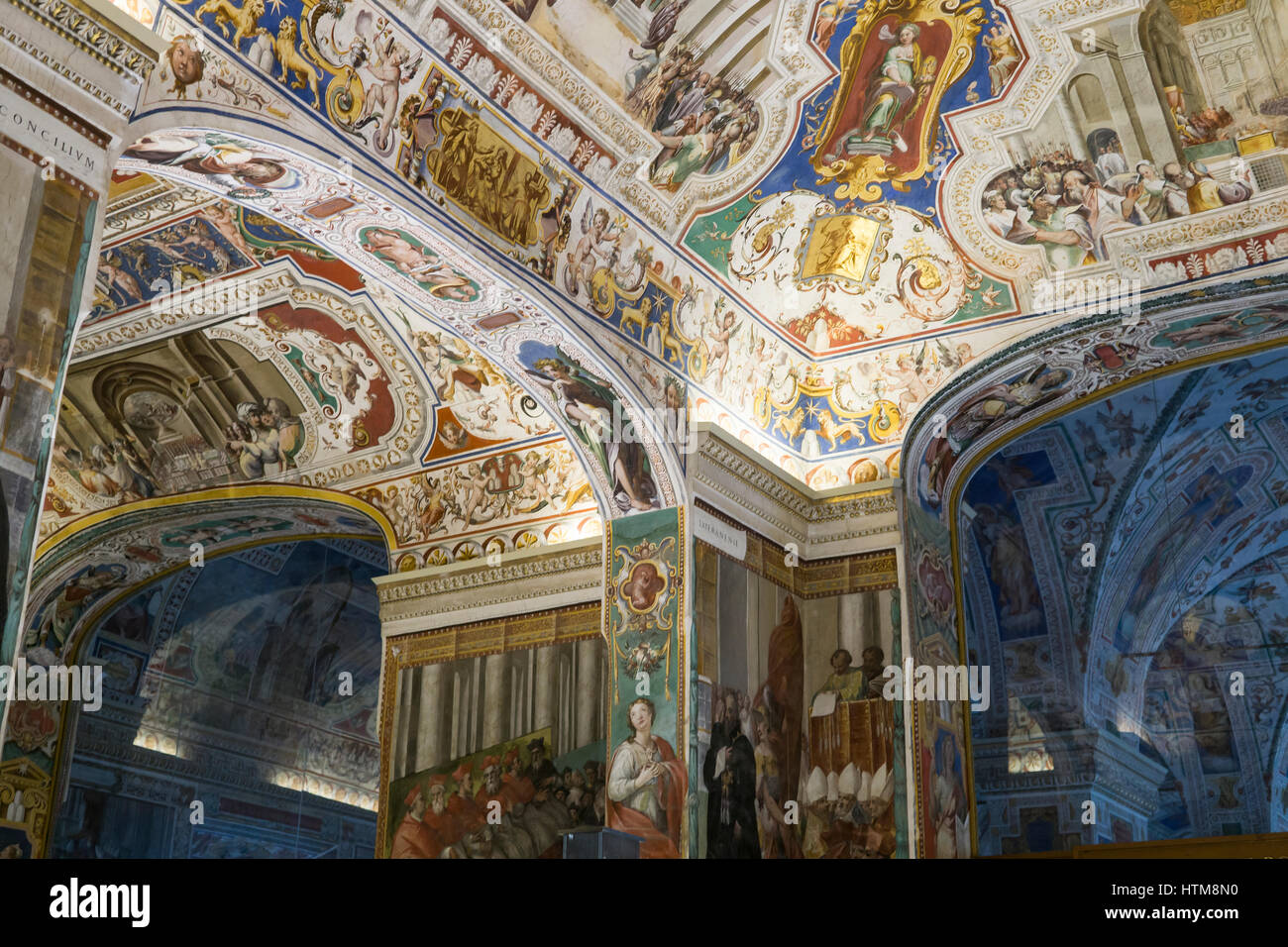 The Vatican Apostolic Library (1475).Vatican museum, Vatican city, Rome ...