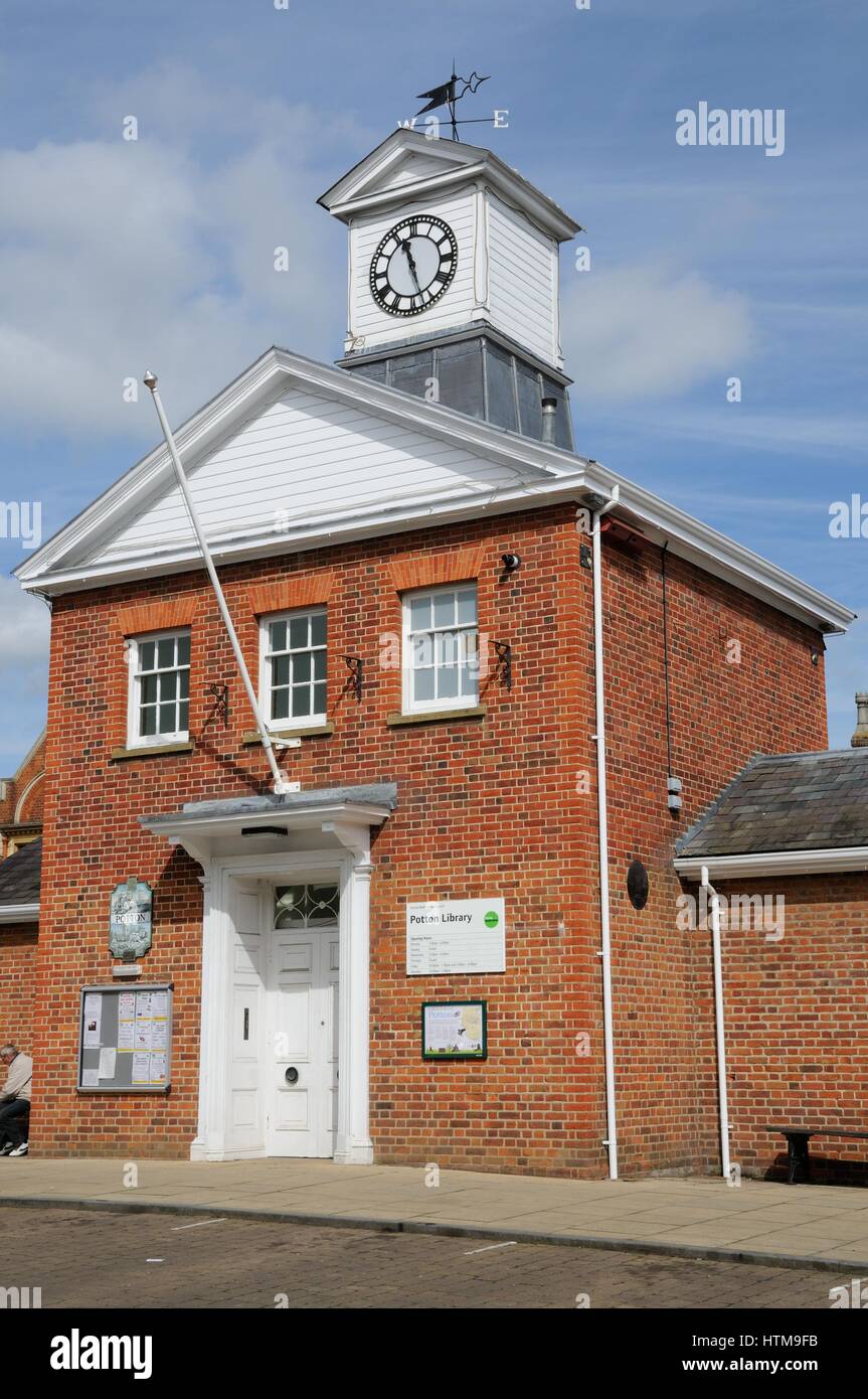 The clock house hi-res stock photography and images - Alamy