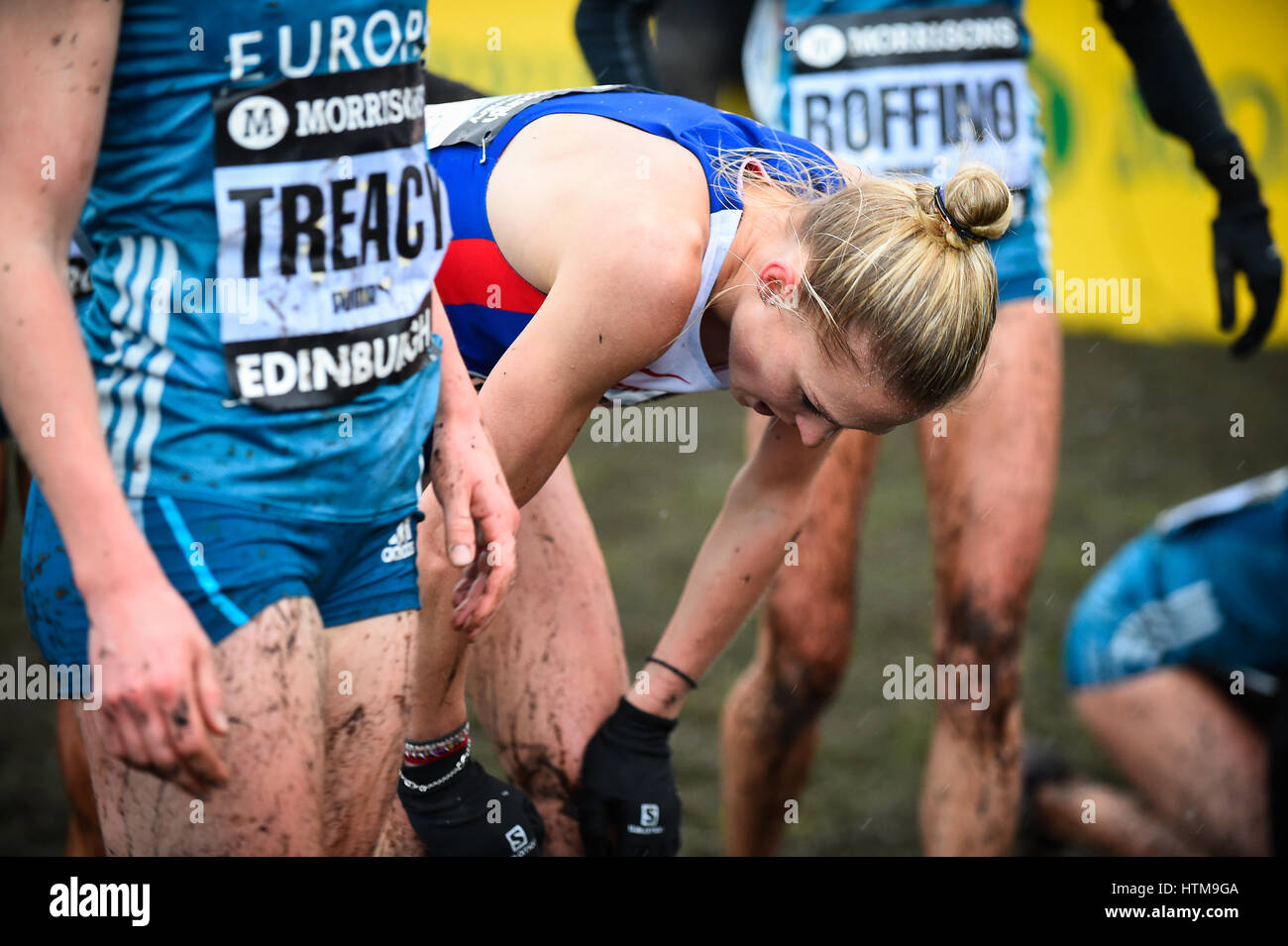 Mud race exhausted uk hi-res stock photography and images - Alamy